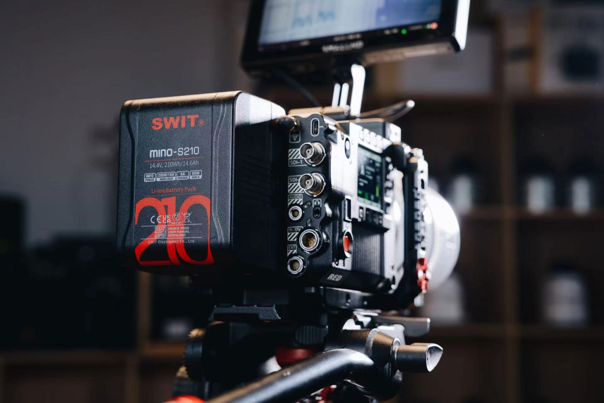 MINO S210 RED - Newsshooter