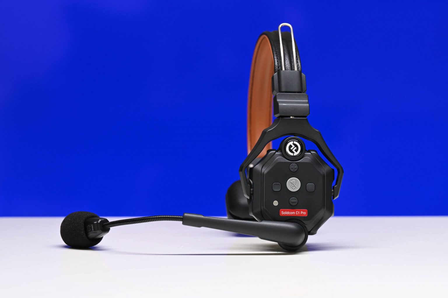 Hollyland Solidcom C1 Pro HUB - Newsshooter