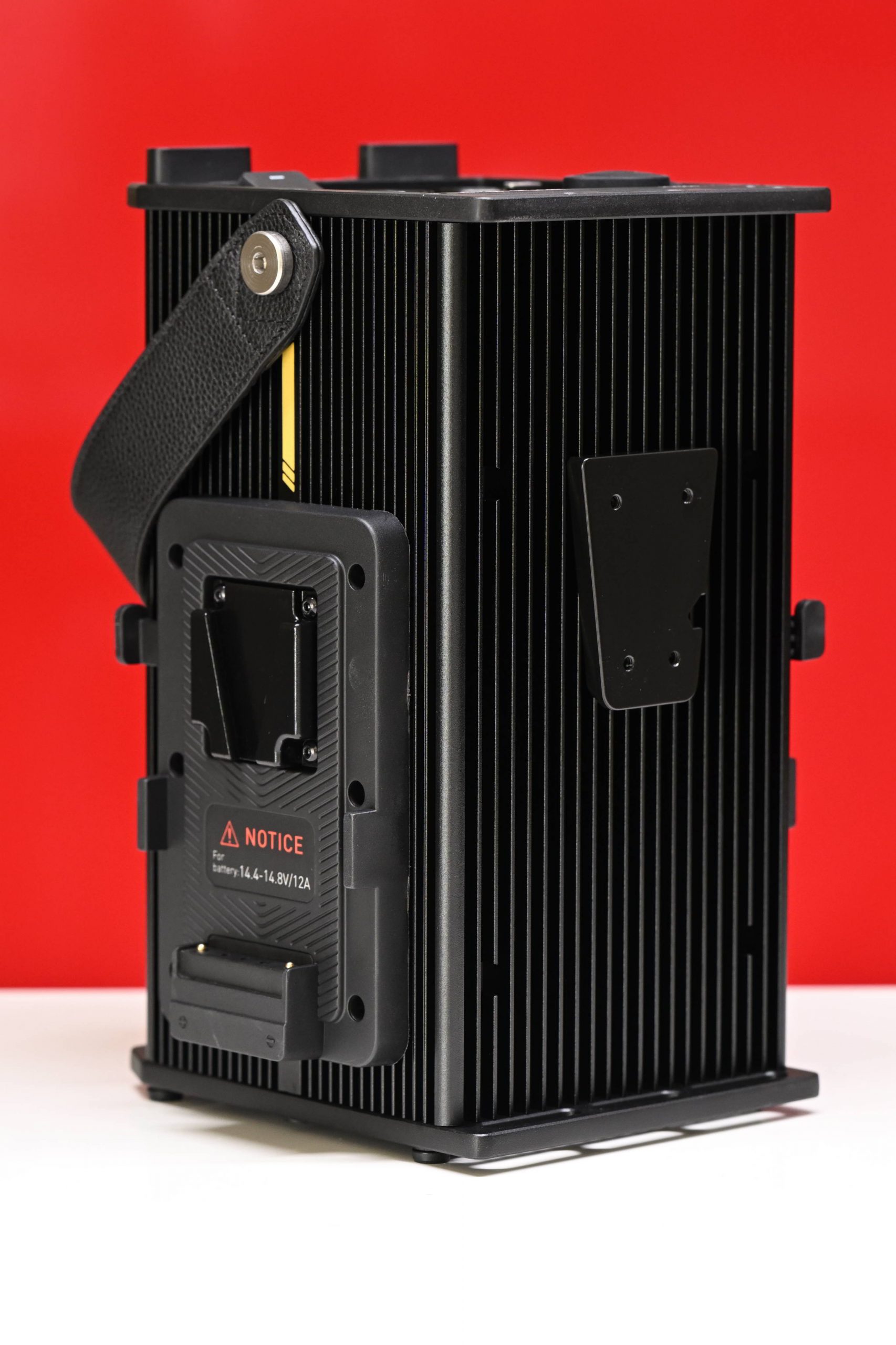 Nanlite Forza 300B II 07 - Newsshooter