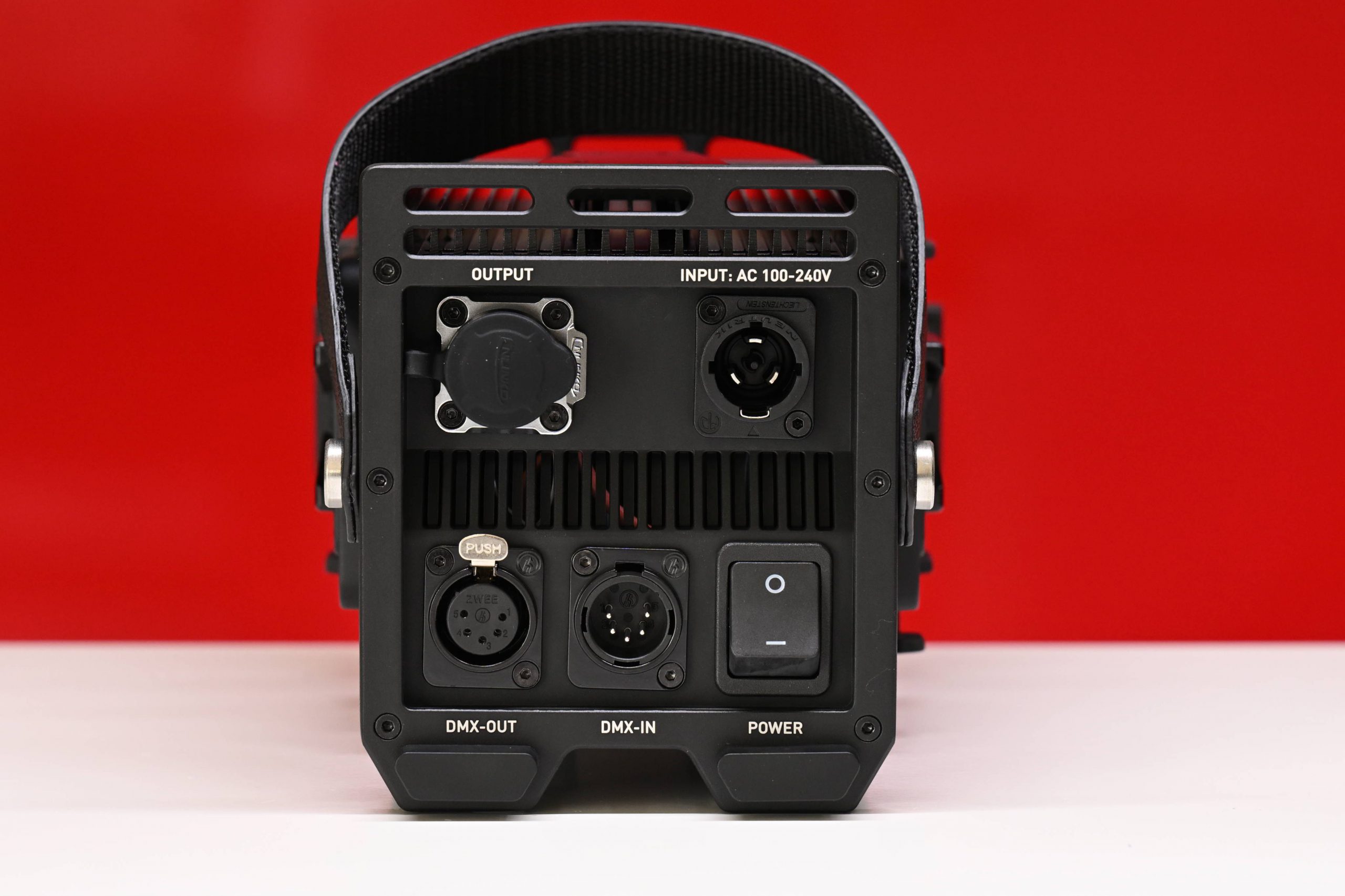 Nanlite Forza 300B II 08 - Newsshooter