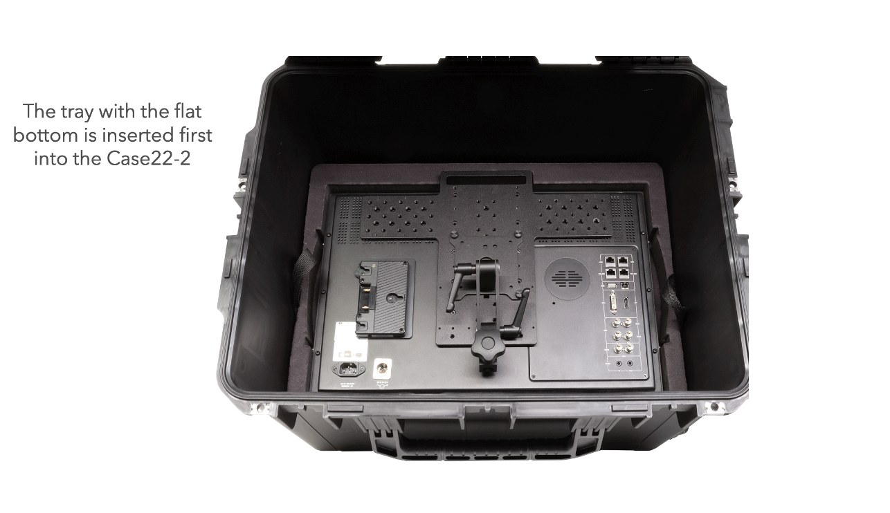 Flanders Scientific Two DM220 + Dual Case Bundle - Newsshooter