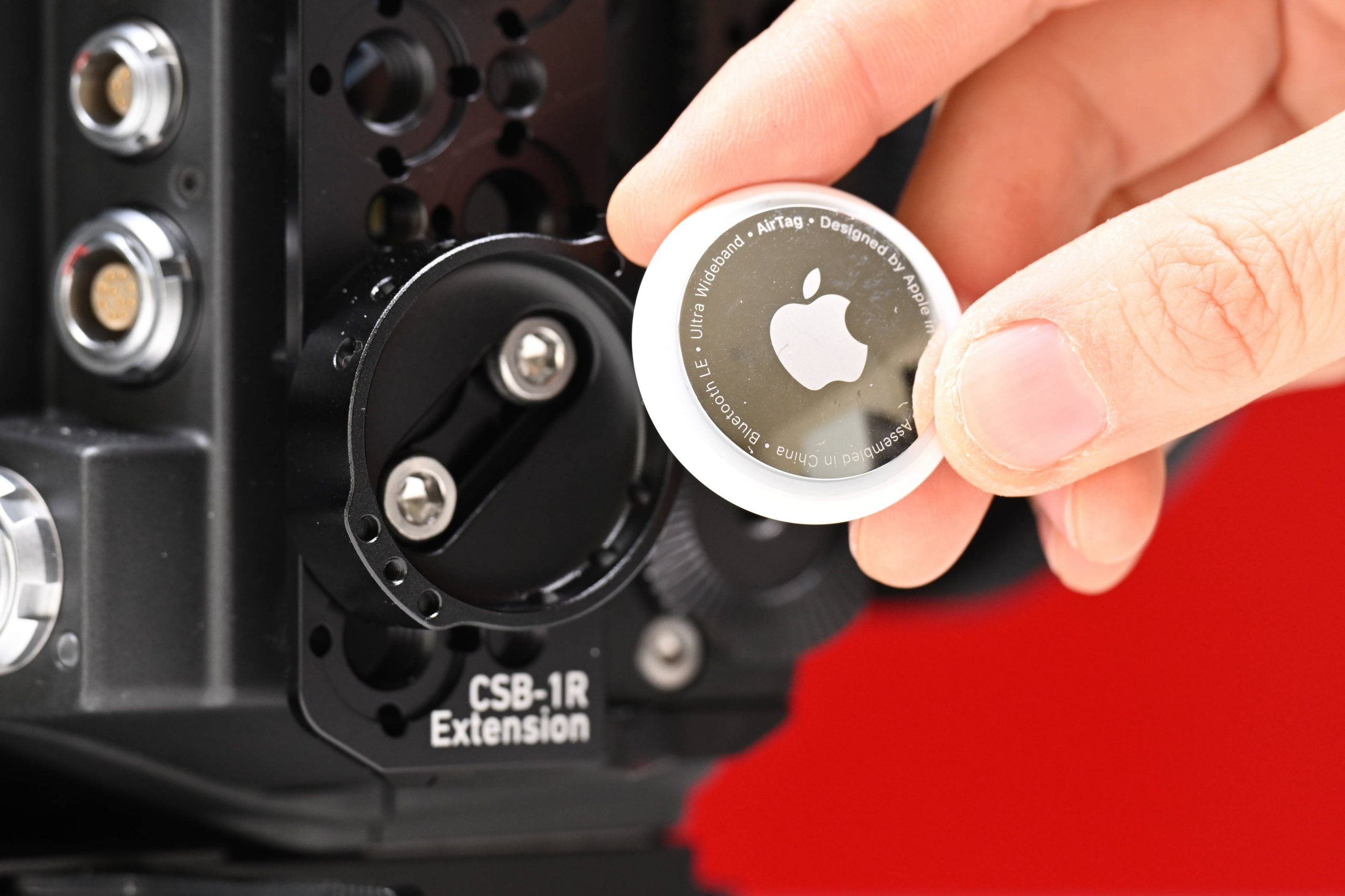 SmallRig AirTag Cage 12 - Newsshooter