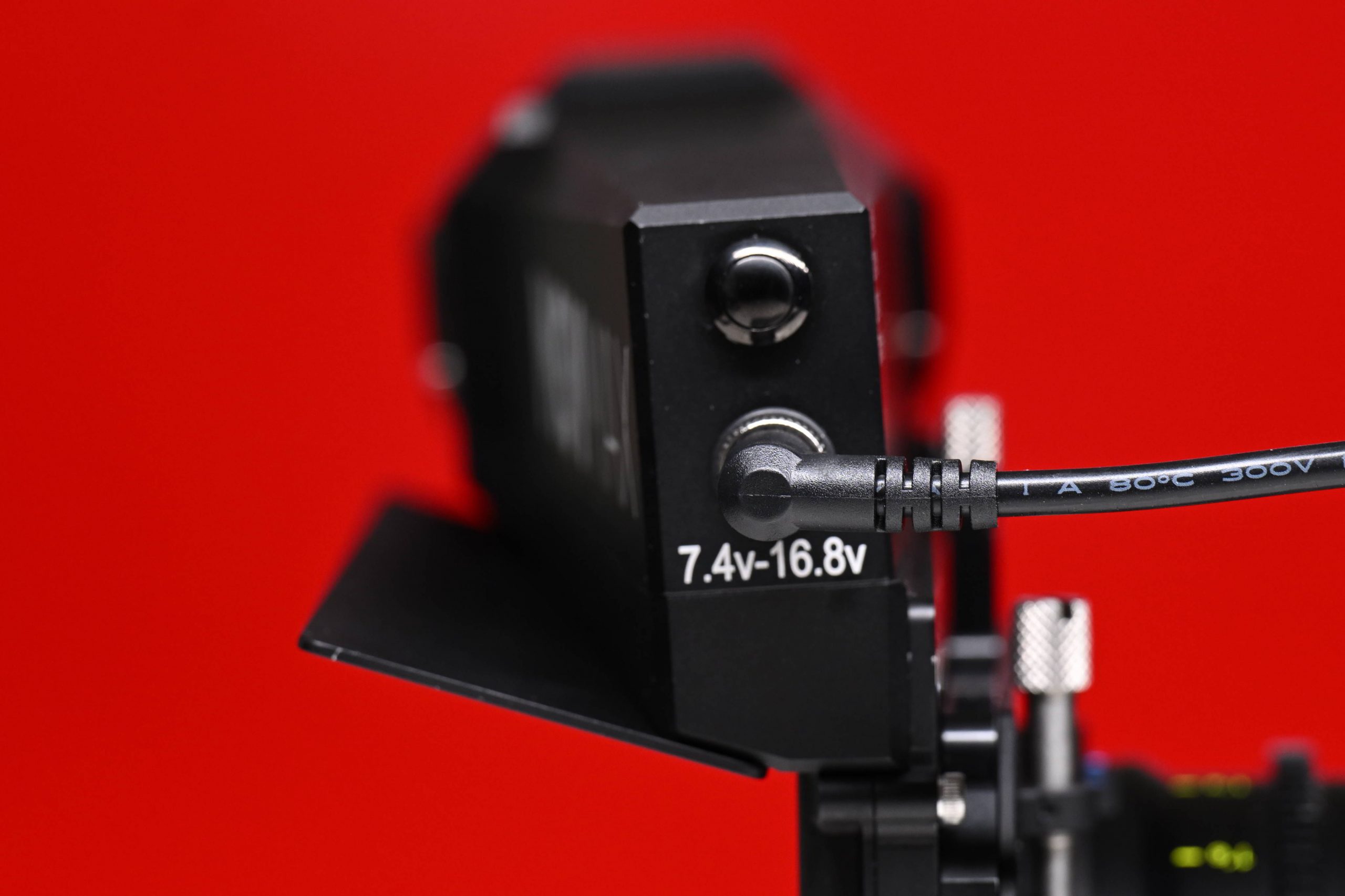 Movmax Hurricane Rain Deflector 49 - Newsshooter