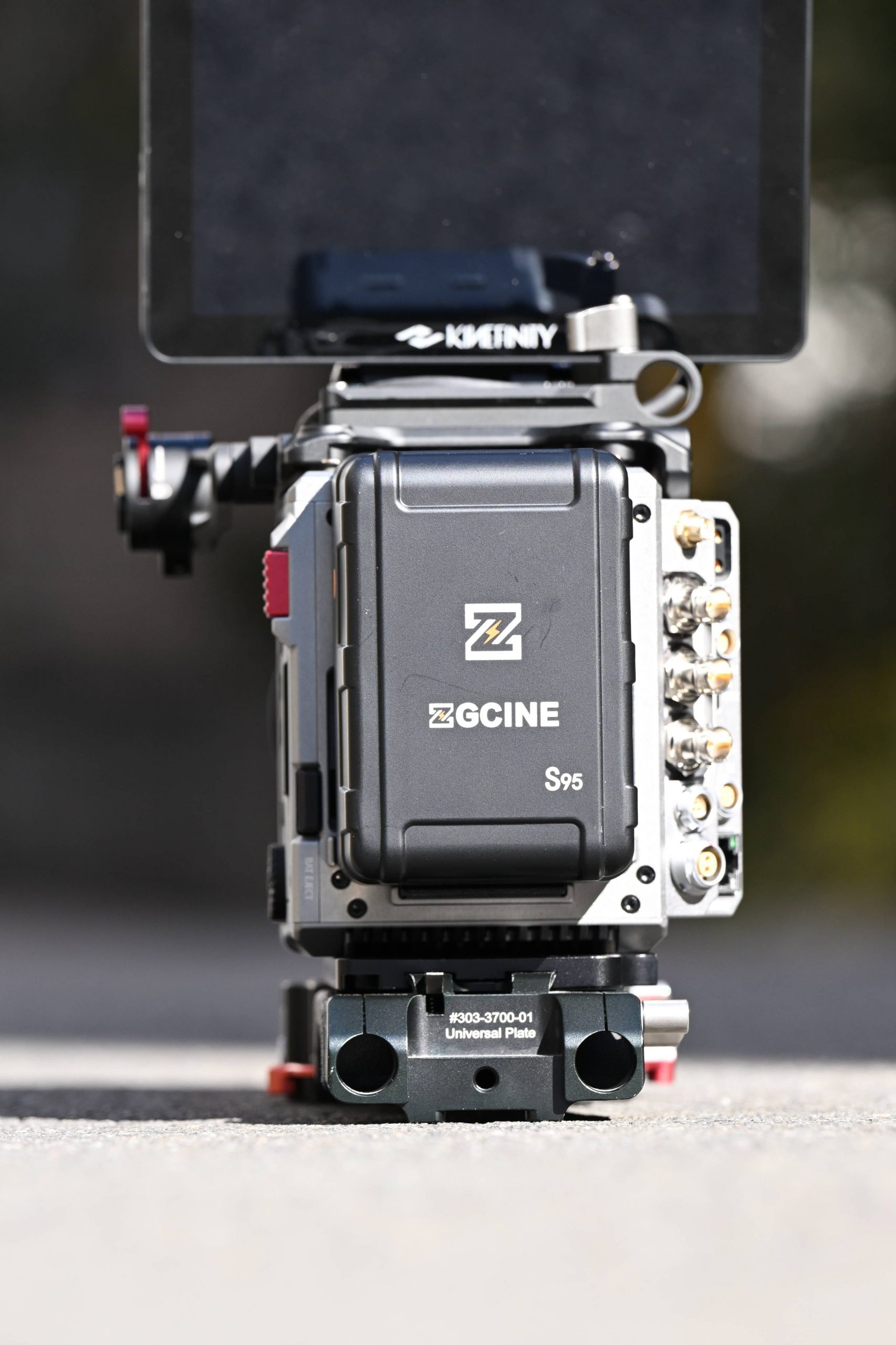 ZGCINE ZG-S95 V-Mount Battery Review - Newsshooter