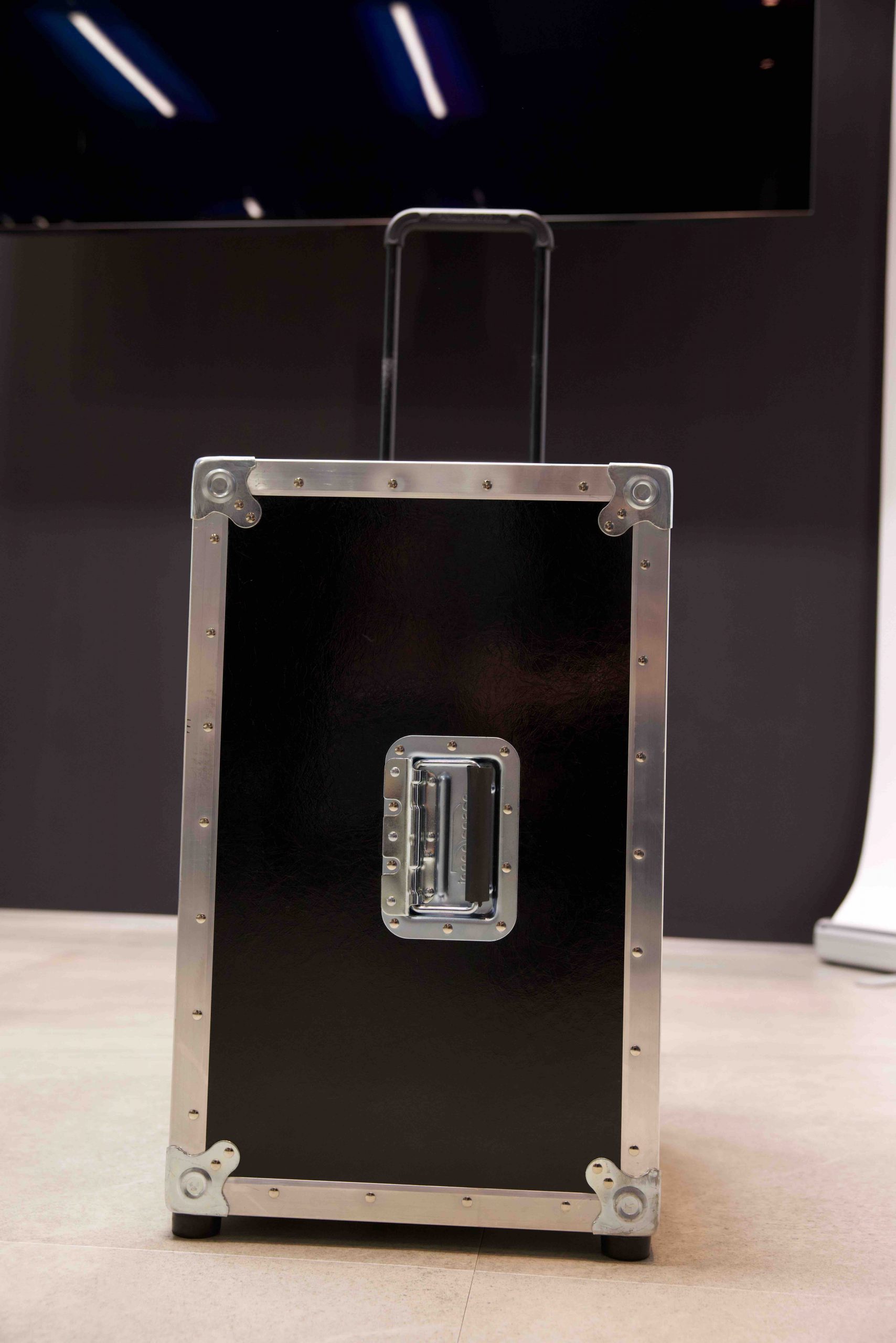 Innerspace Cases Shipping Case with Wheels for ARRI ALEXA Super 35 ...