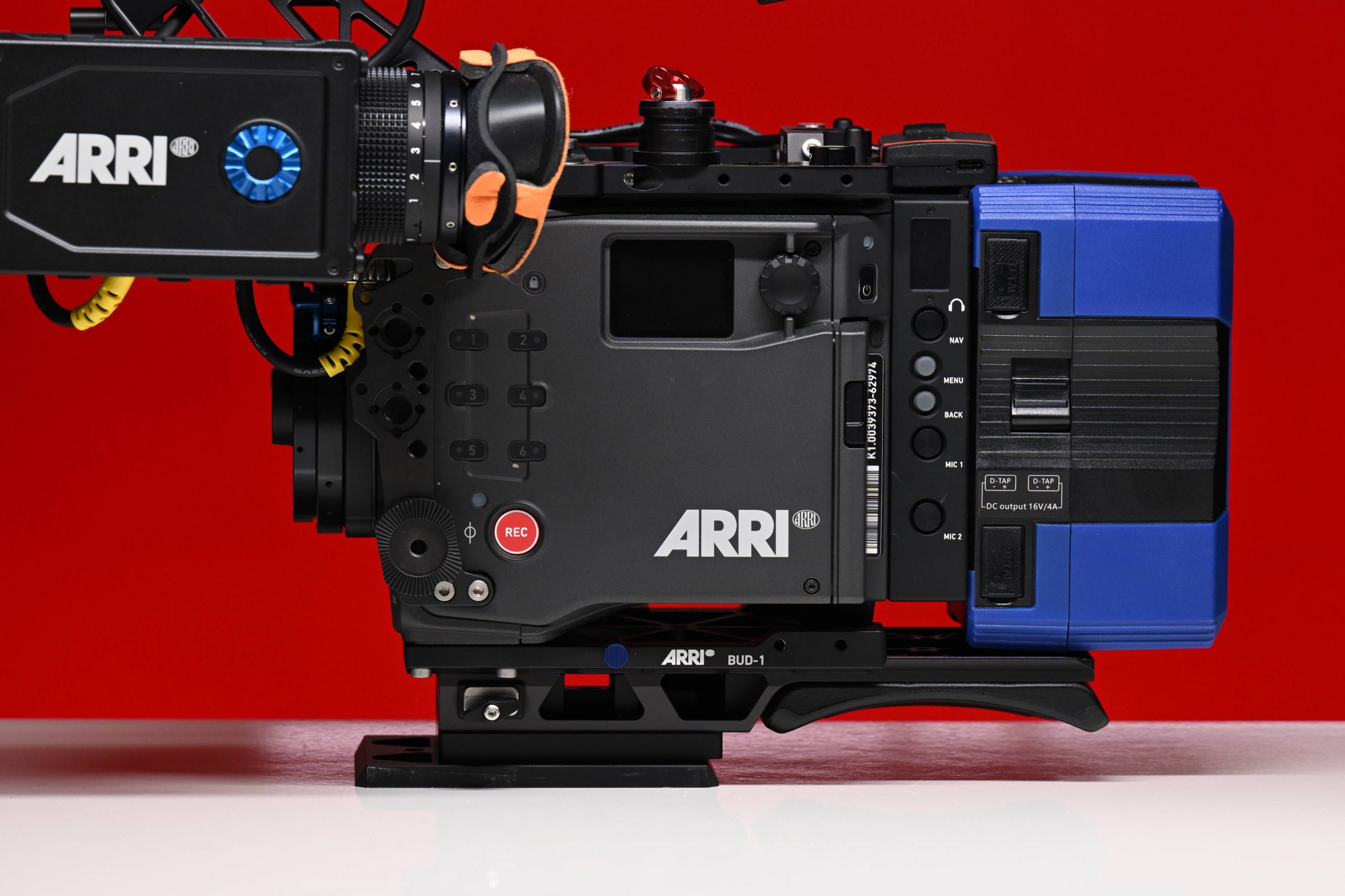 Fxlion BM-HV300 293Wh B-Mount Lithium-Ion Battery for ARRI ALEXA 35 ...