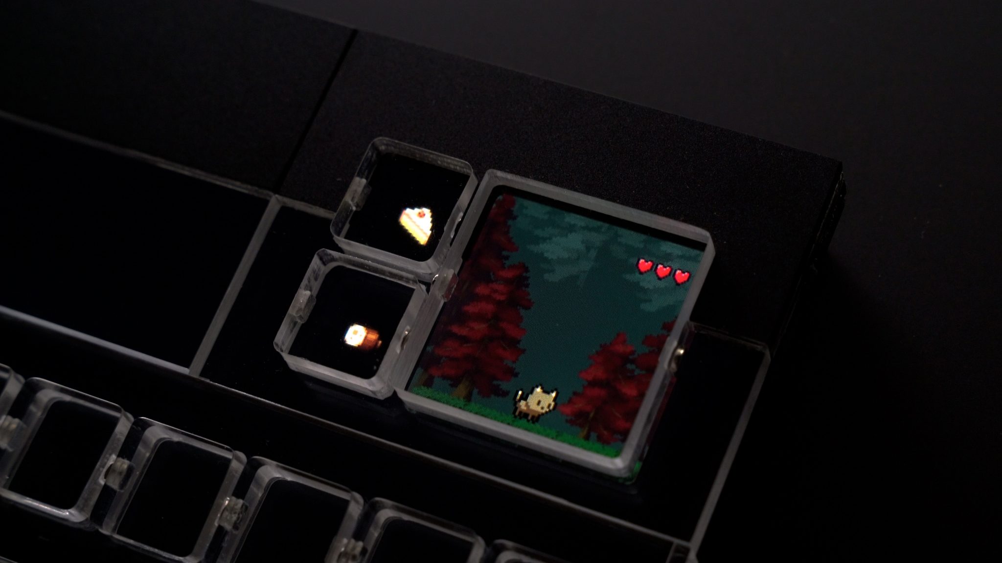 Flux Keyboard - A transparent keyboard with integrated display that ...