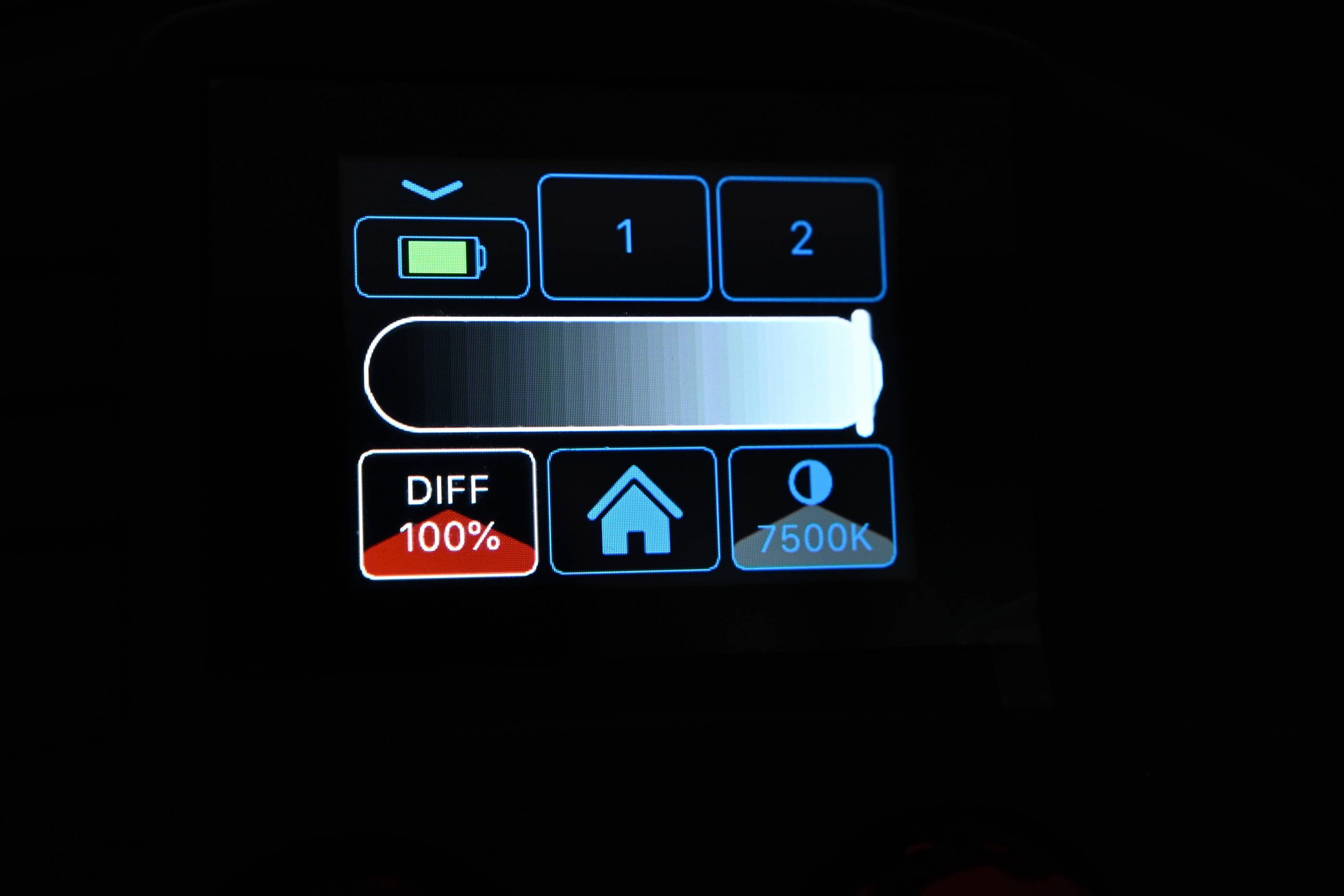 Rotolight AEOS 2 SmartSoft Box - Newsshooter