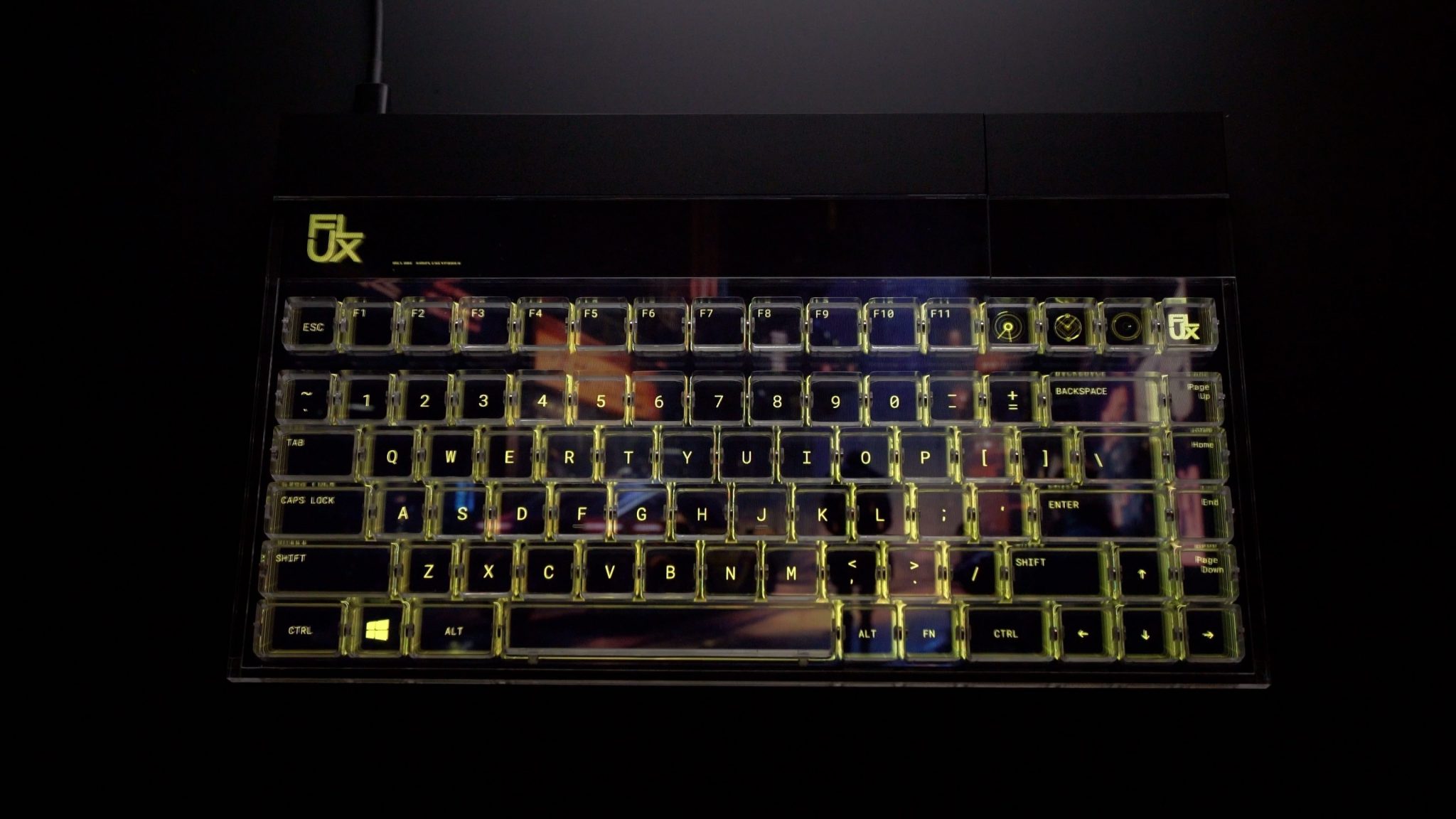 Flux Keyboard - A transparent keyboard with integrated display that ...