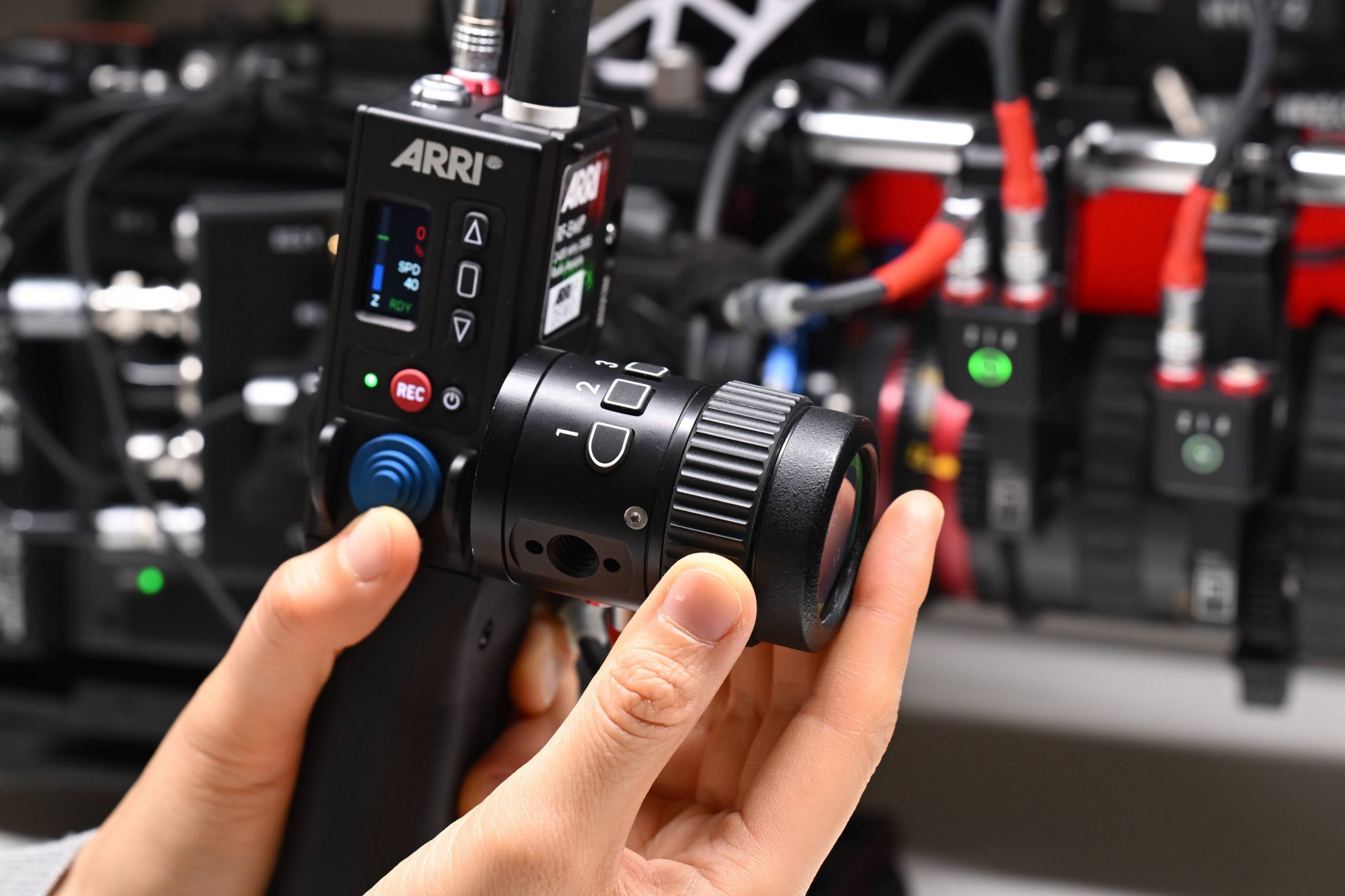 ARRI ZMU 4 Zoom Command 88 - Newsshooter