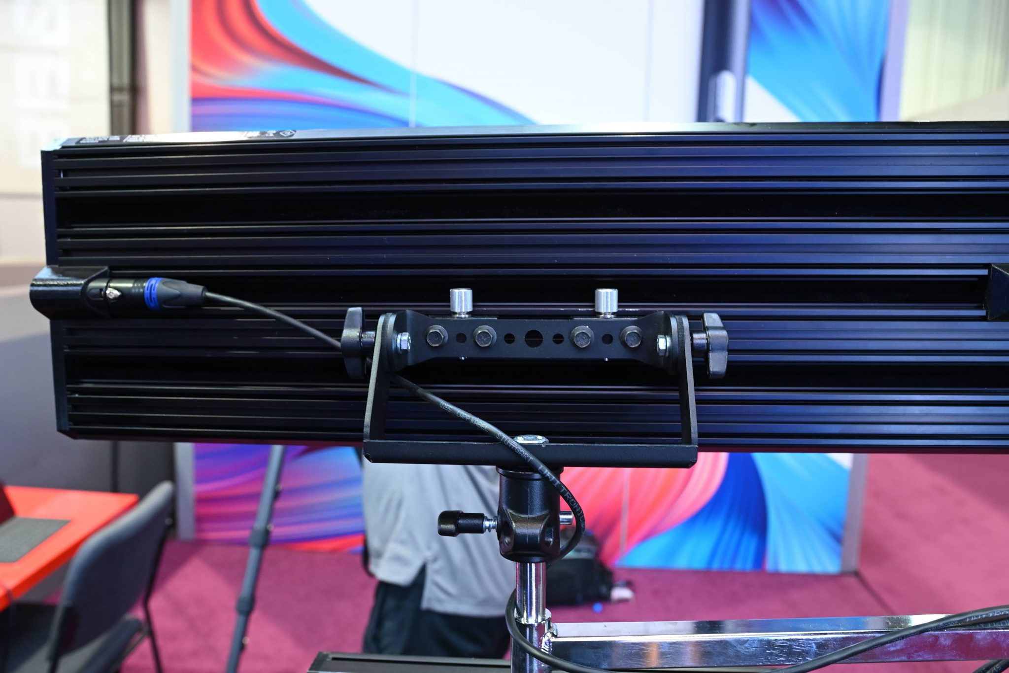 BB&S Reflect 4-Bank Remote Phosphor System - Newsshooter