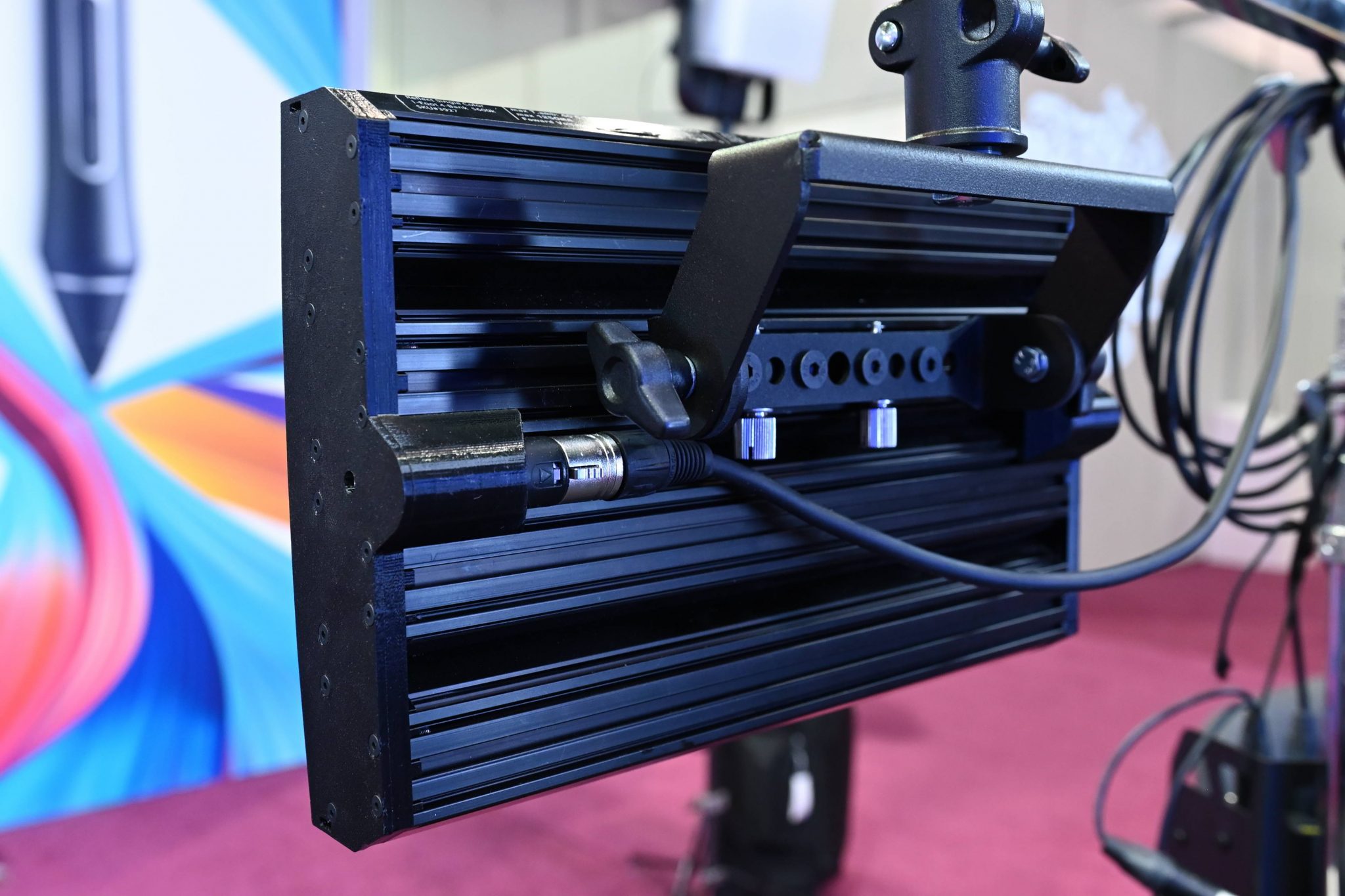 BB&S Reflect 4-Bank Remote Phosphor System - Newsshooter