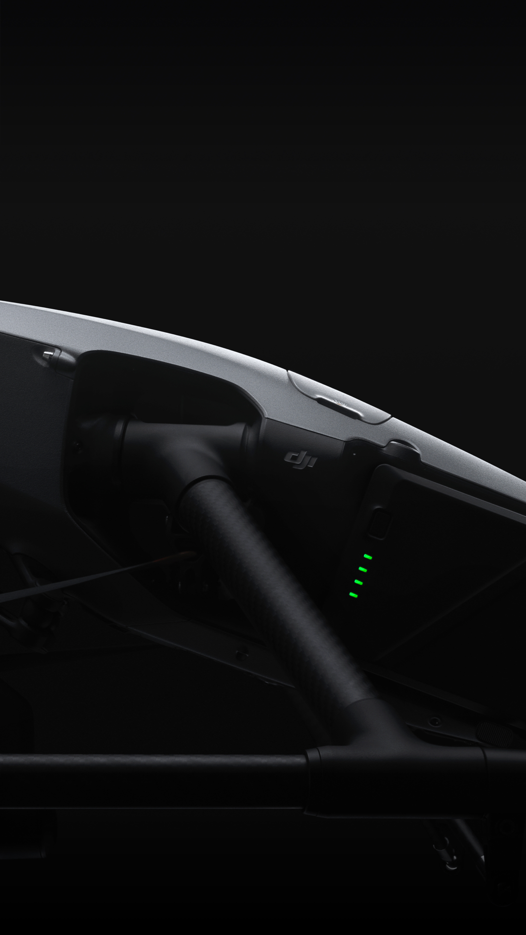 Close up side of the aircraft horizontal version 1 - Newsshooter