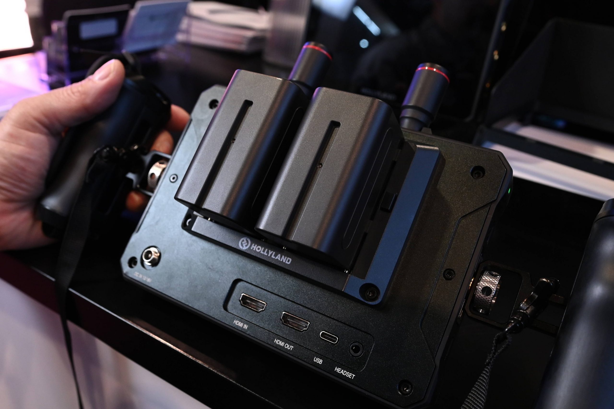 Hollyland MARS M1 Pro 237 - Newsshooter