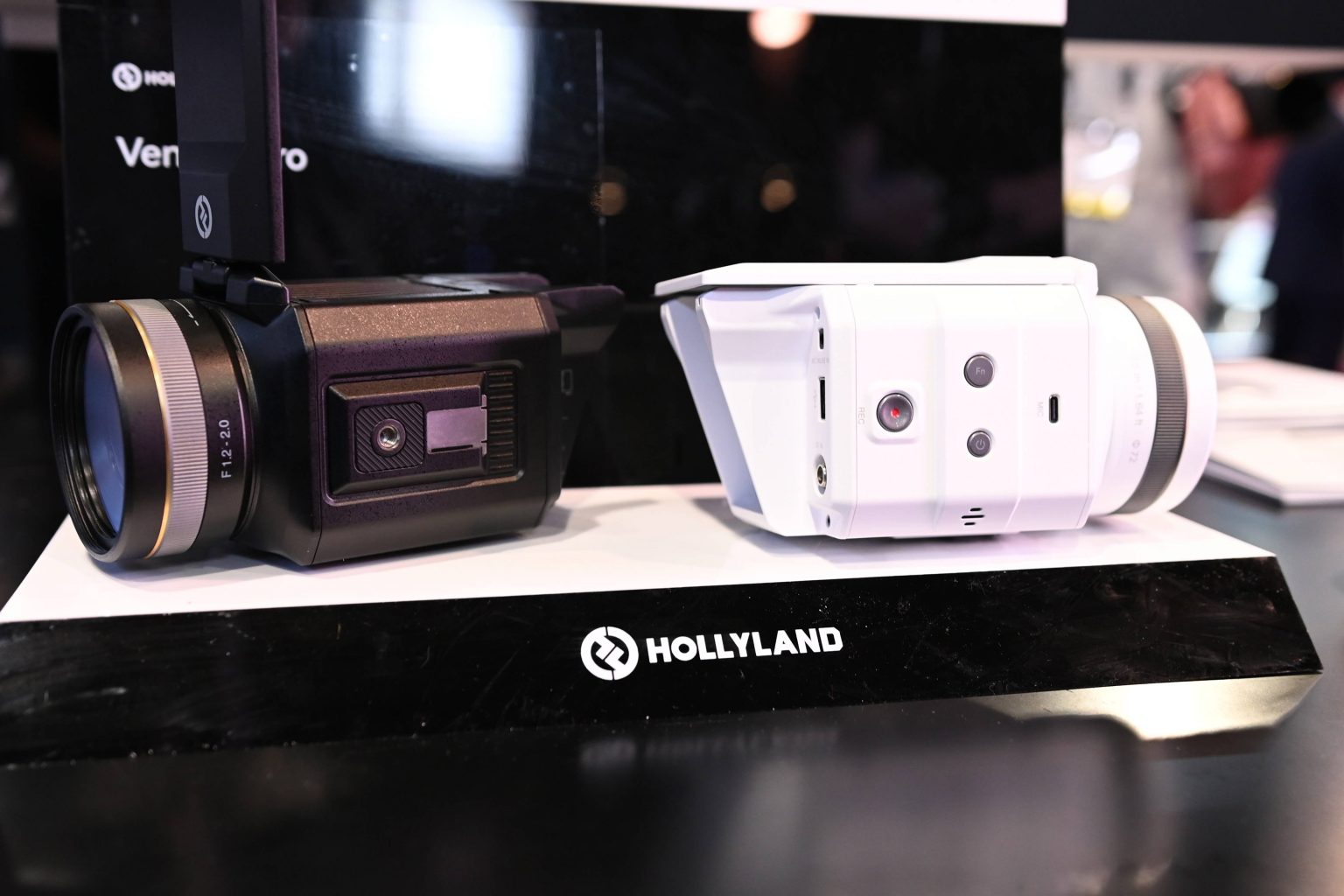 Hollyland VenusLiv & VenusLiv Air Live Streaming Cameras - Newsshooter
