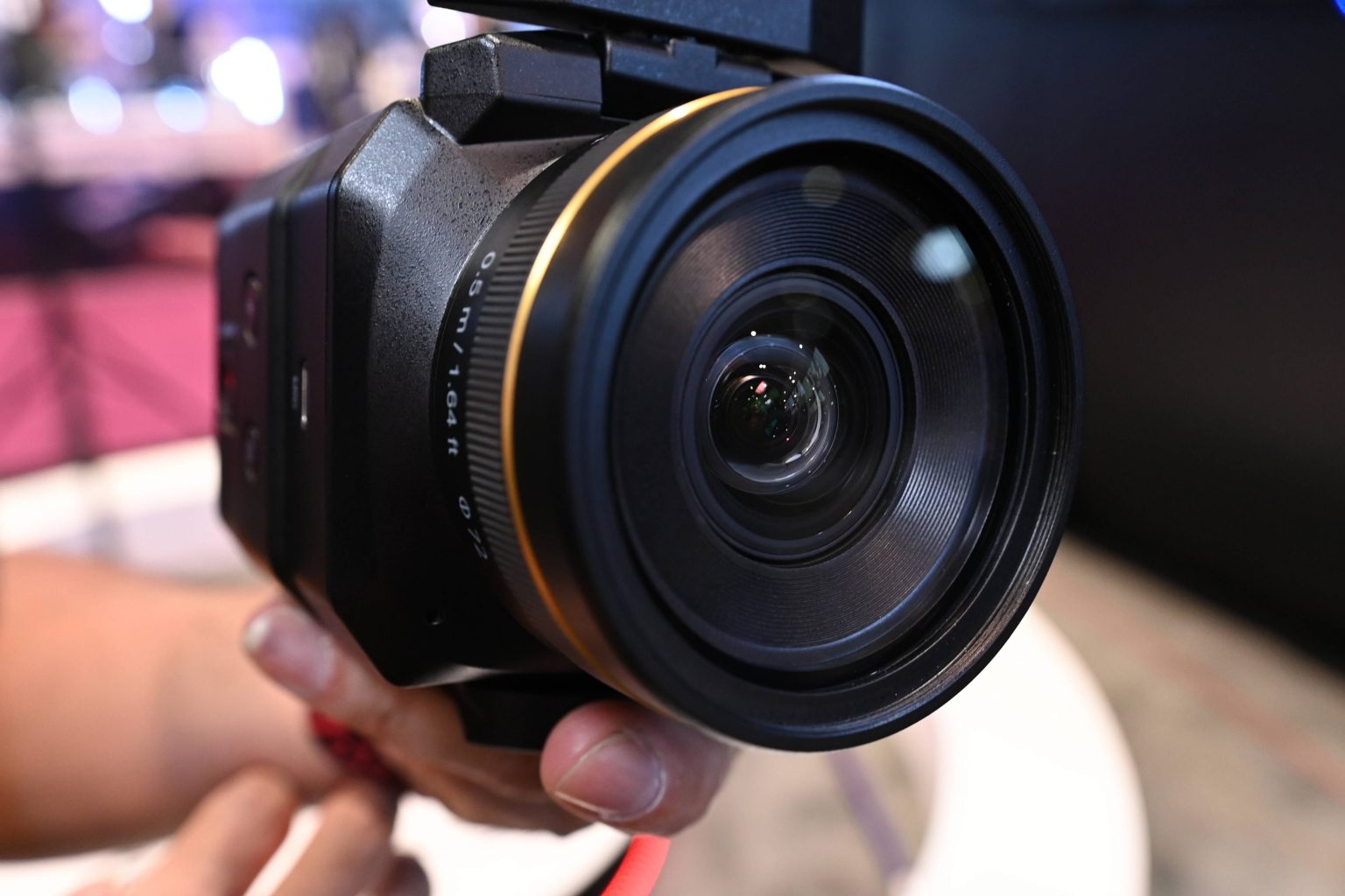 Hollyland VenusLiv & VenusLiv Air Live Streaming Cameras - Newsshooter