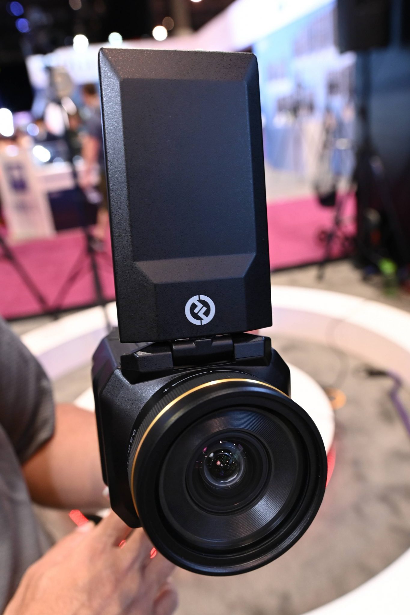 Hollyland VenusLiv & VenusLiv Air Live Streaming Cameras - Newsshooter