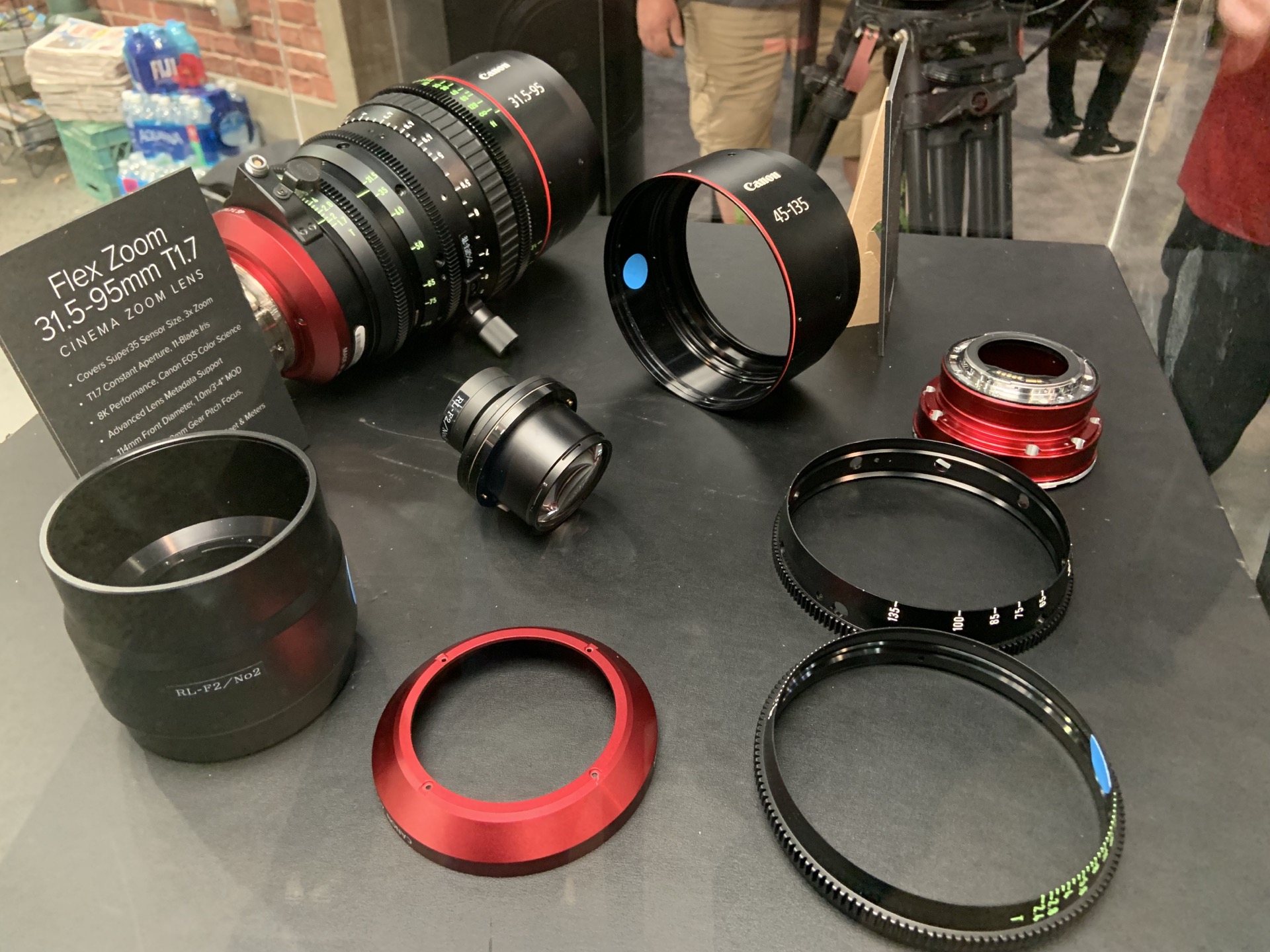 Canon Flex Zoom CN-E 14-35mm T1.7 L and CN-E 31.5-95mm T1.7 L - Newsshooter