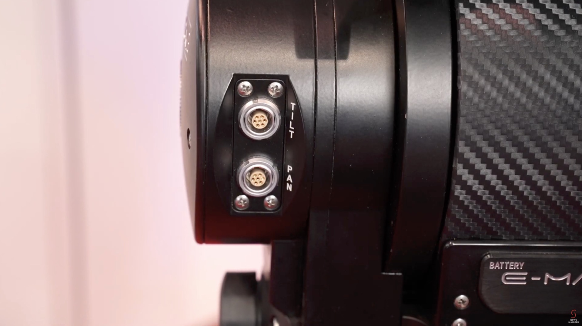 Cartoni e-Maxima 5.0 Pan Tilt Encoded Head - Newsshooter