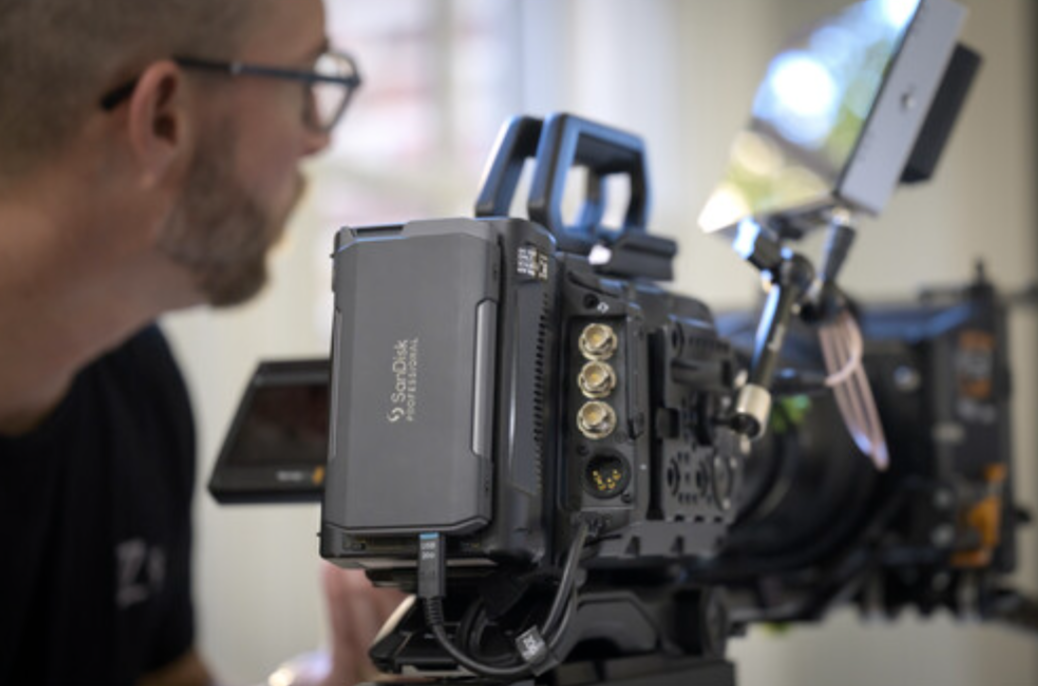 SanDisk Professional PRO-BLADE STATION is now available - Newsshooter