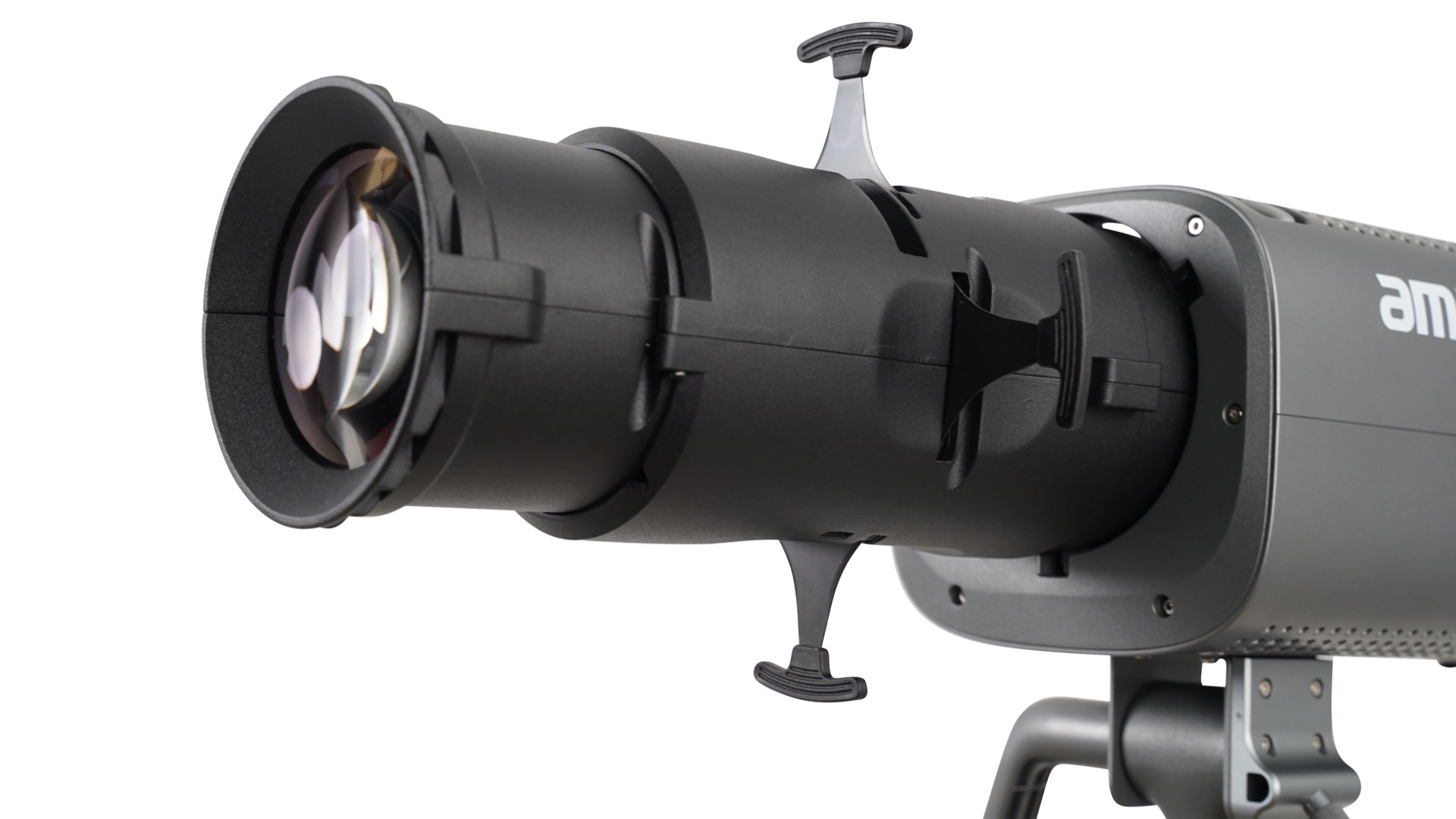 Spotlight SE 19degree 26 1 - Newsshooter