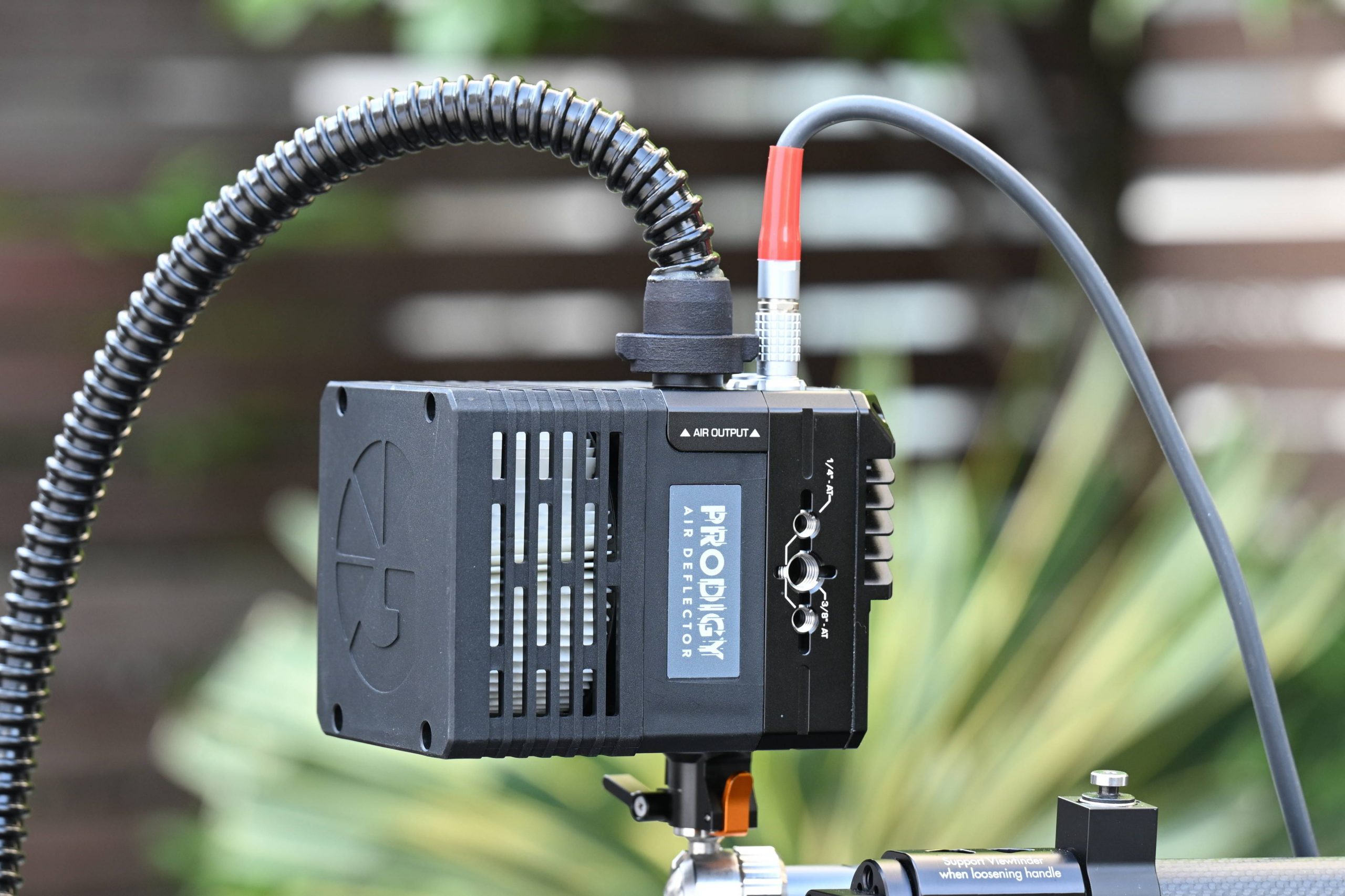 Bright Tangerine Prodigy 01 - Newsshooter