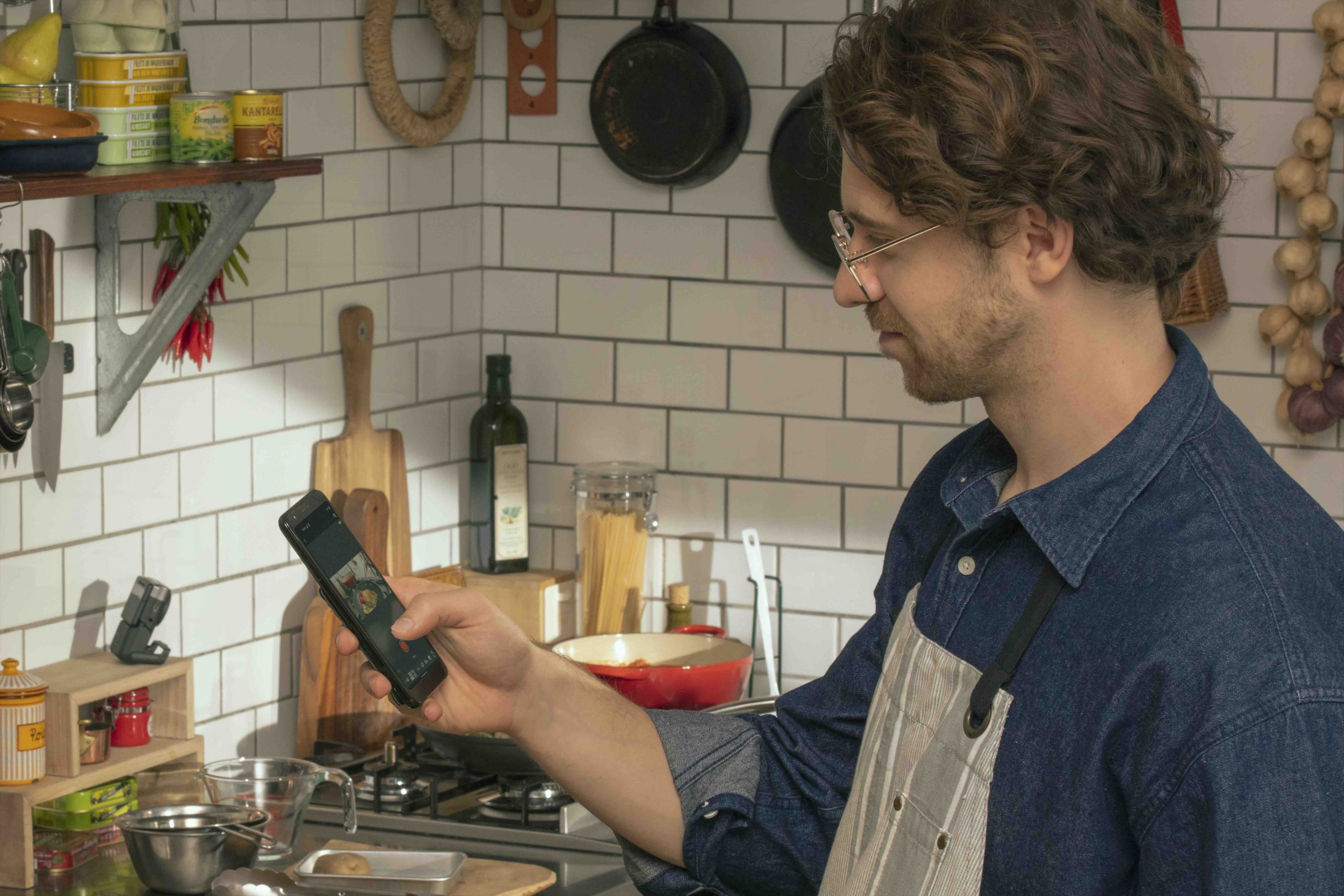 PowerShot V10 usecase remote shooting - Newsshooter