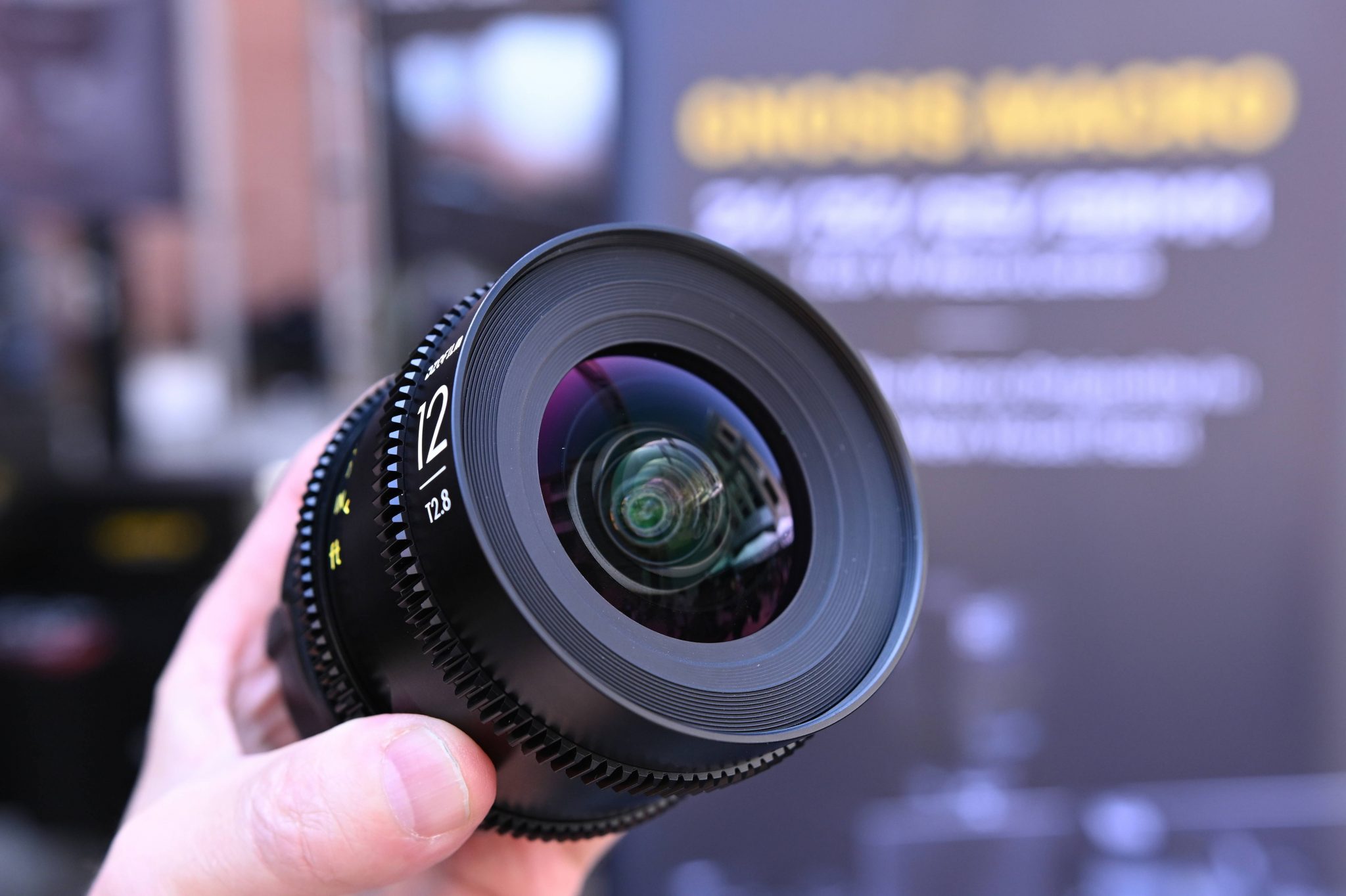 DZOFilm 65-280mm T2.9-3.5 Tango S35 Zoom & 12mm T2.8 Vespid Prime First Look - Newsshooter