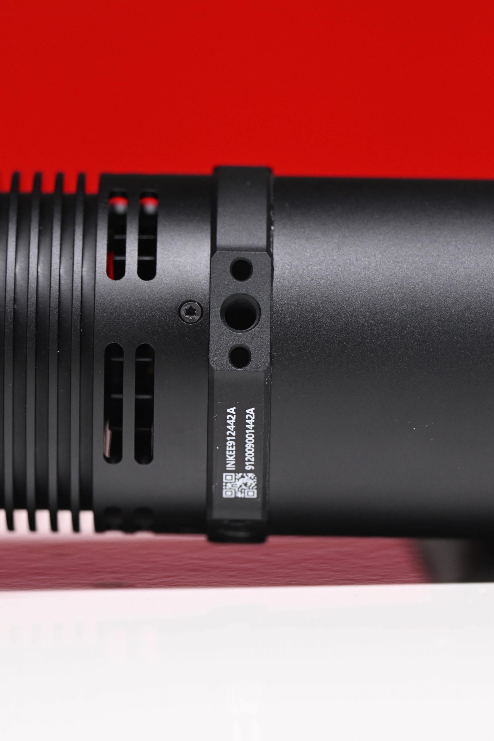INKEE Gold Crow 10 07 - Newsshooter