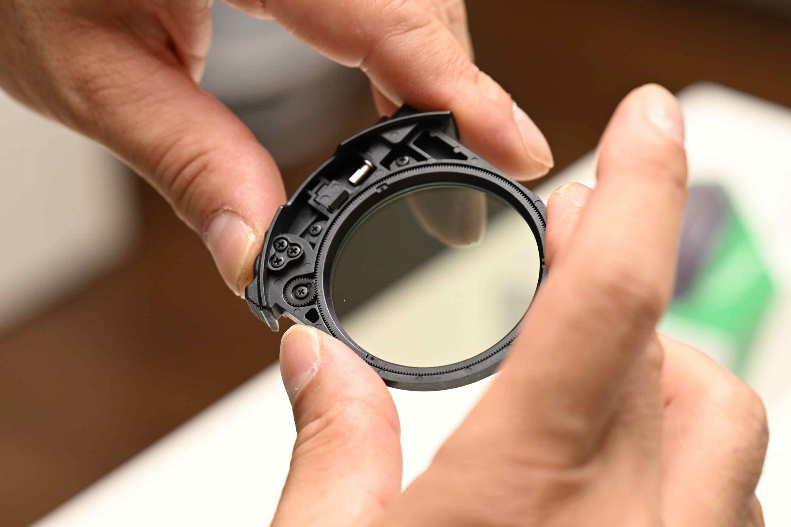 MEIKE Drop in Filter PL Adapter 08 - Newsshooter