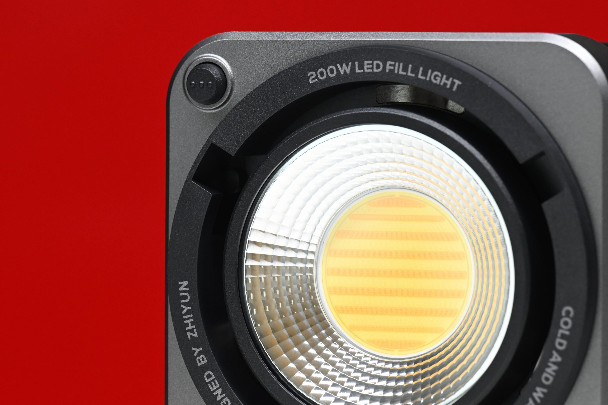 ZHIYUN MOLUS G200 17 - Newsshooter