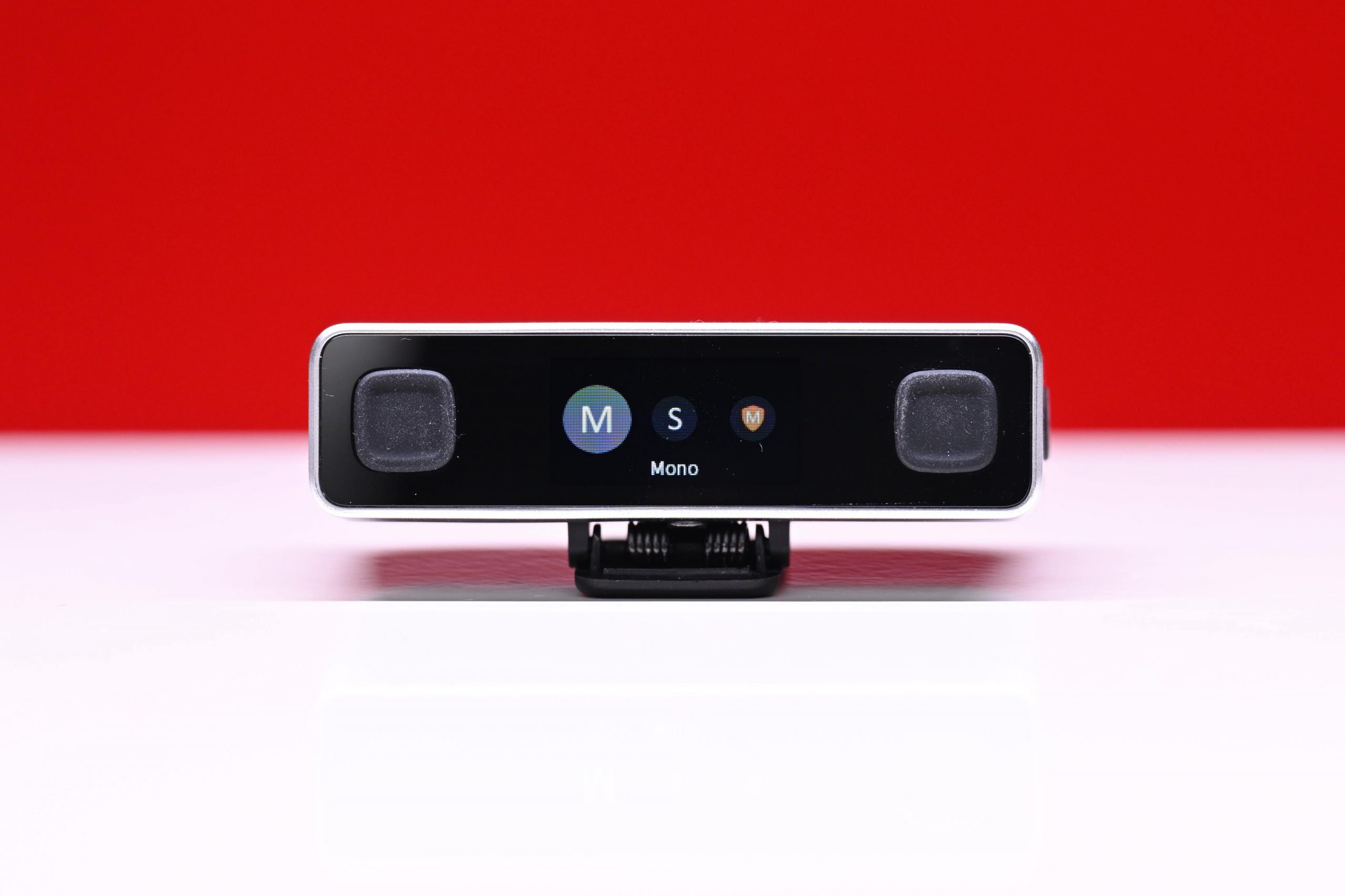 Ulanzi U Mic AM18 Wireless Pro Microphone 16 2 - Newsshooter