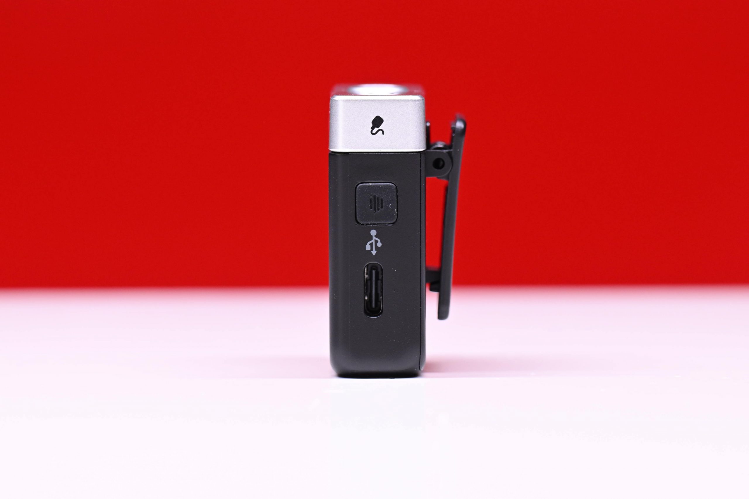 Ulanzi U Mic AM18 Wireless Pro Microphone 31 - Newsshooter