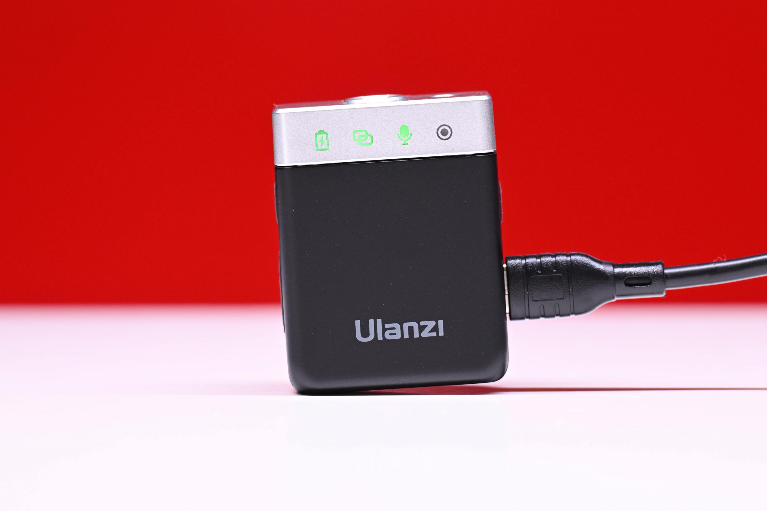 Ulanzi U-Mic Wireless Pro Microphone Review - Newsshooter