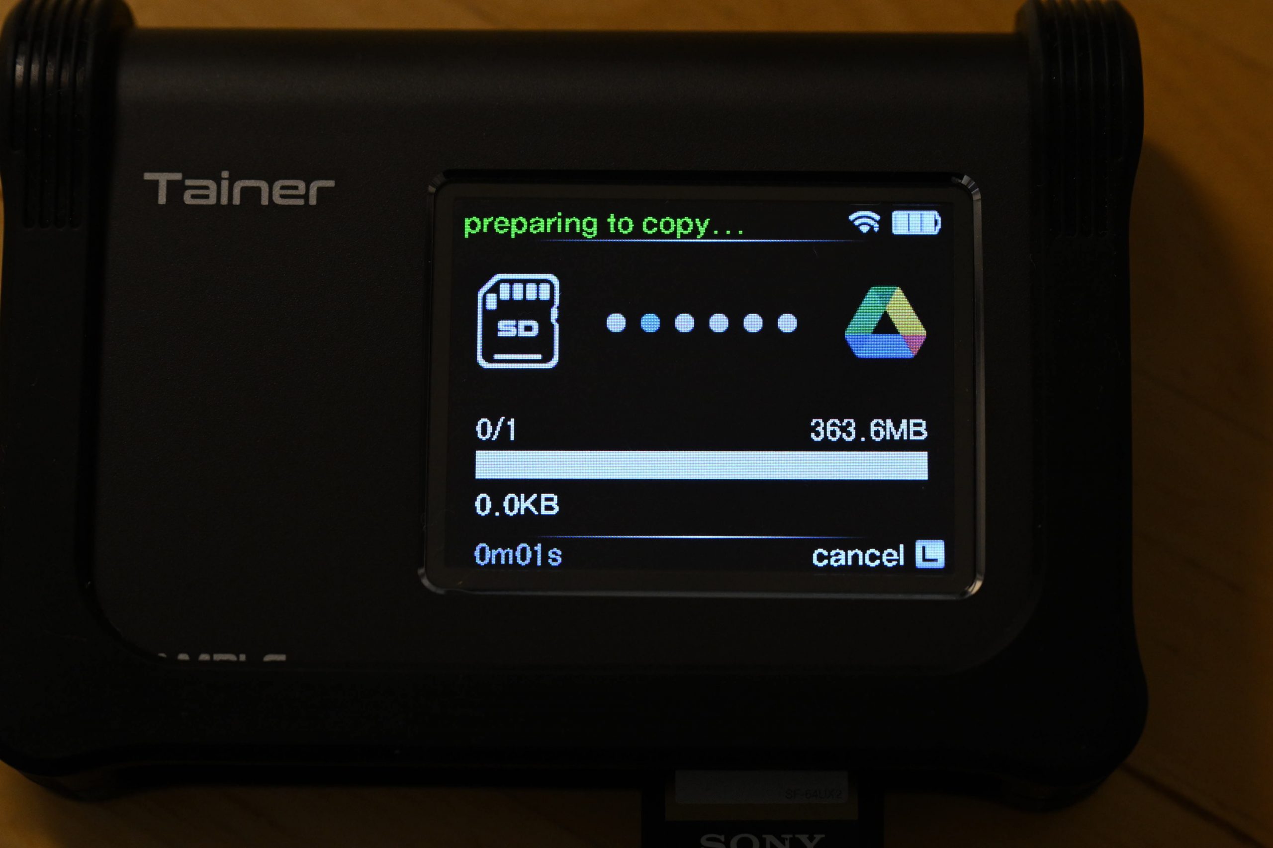 ClouZen Tainer 42 01 - Newsshooter