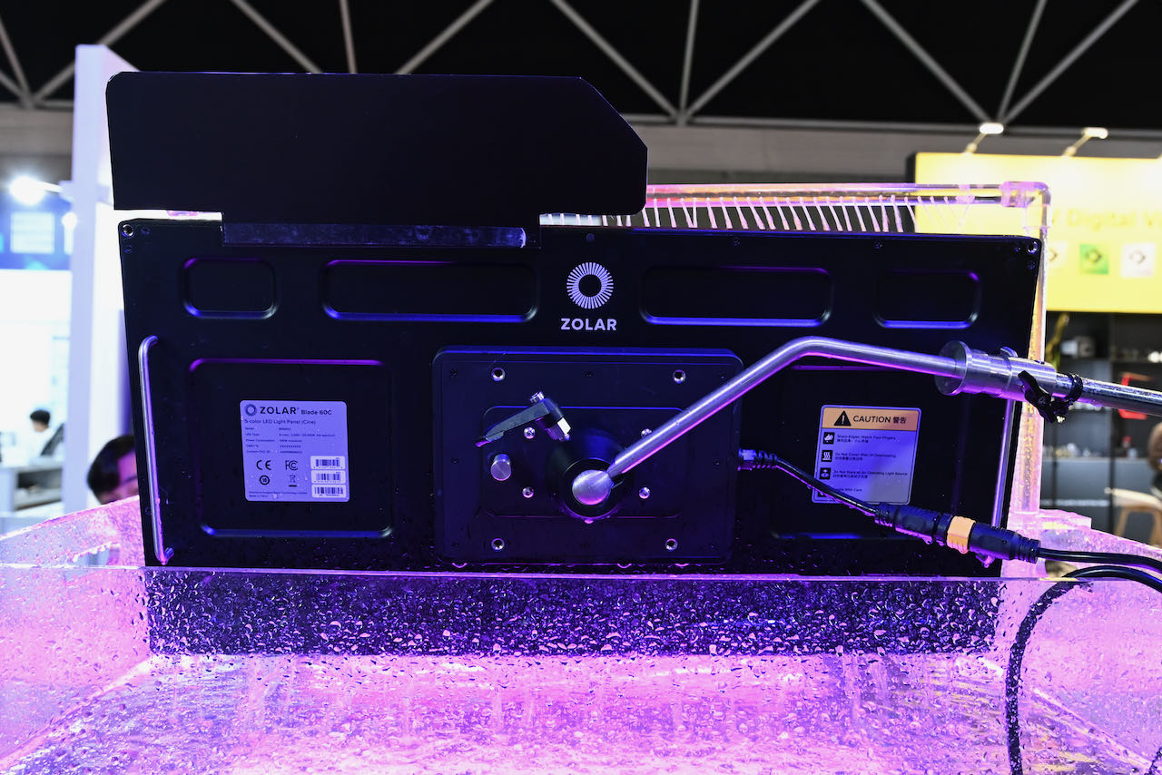 Z CAM ZOLAR XBlade 60C– waterproof up to 20m - Newsshooter