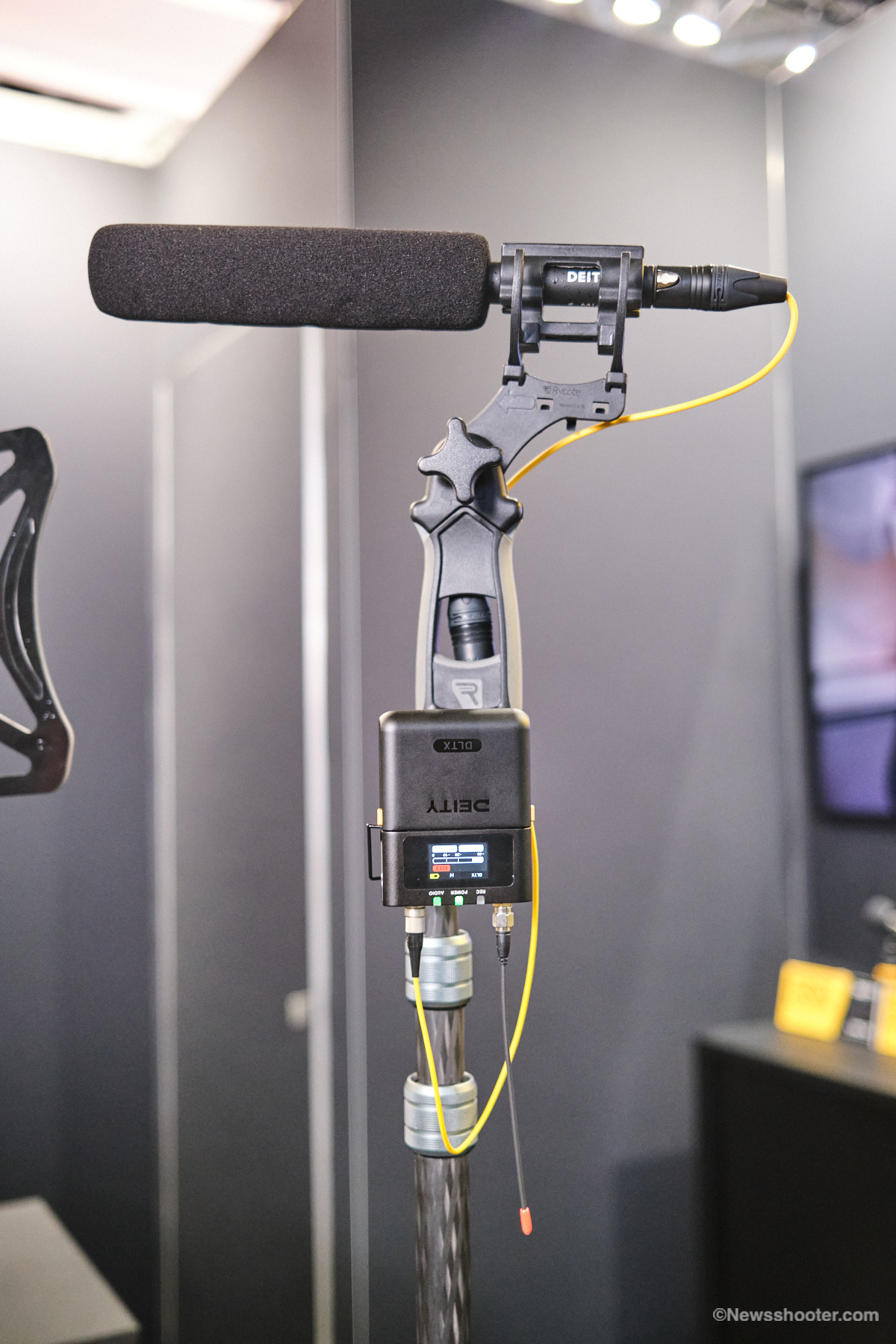 Deity Announced the DLTX 3-Pin Lemo transmitter, Butterfly Antenna, at IBC 2023 - Newsshooter