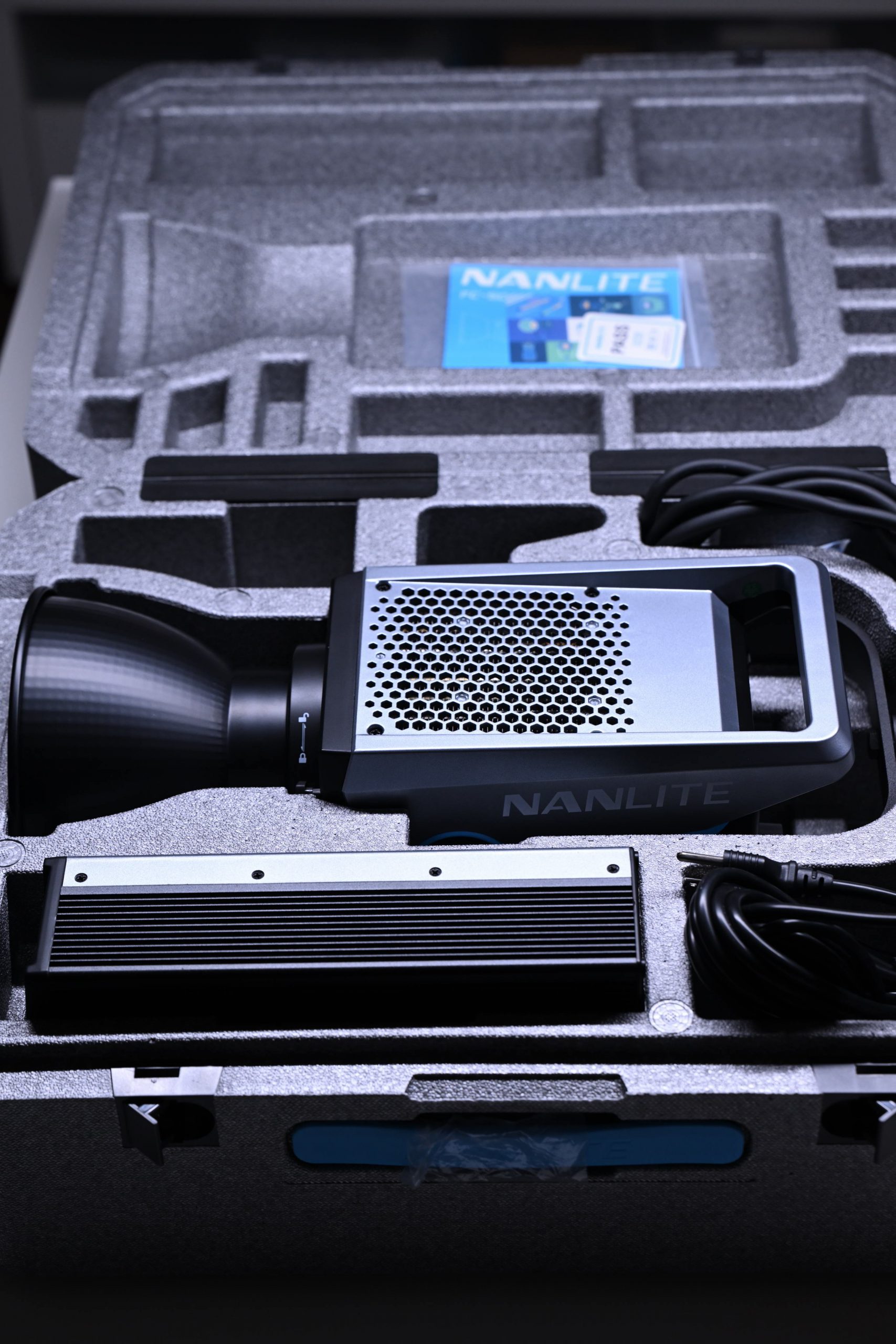 NANLITE FS 500B II 01 - Newsshooter