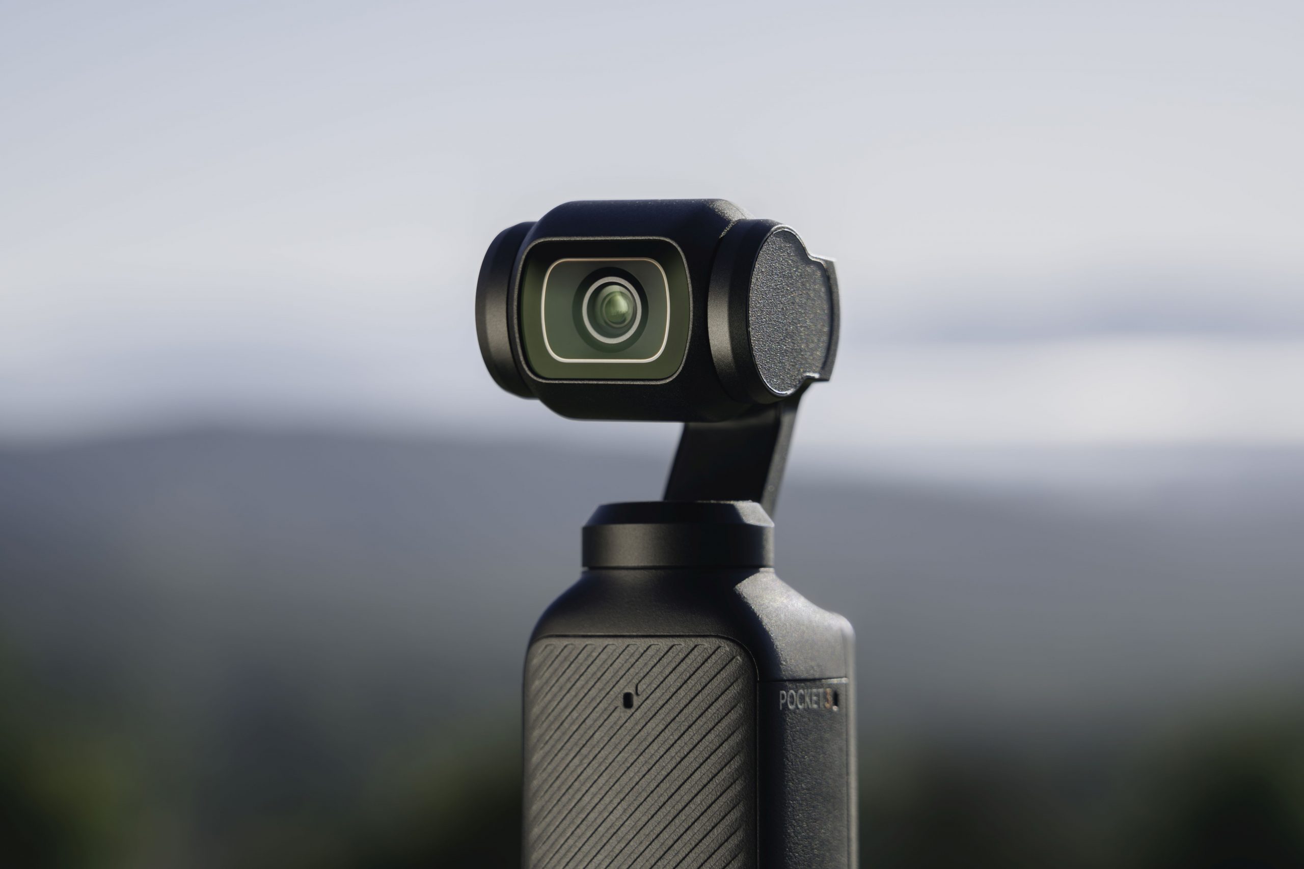 DJI Osmo Pocket 3– larger sensor, 4K 120p & 10bit D-Log M - Newsshooter