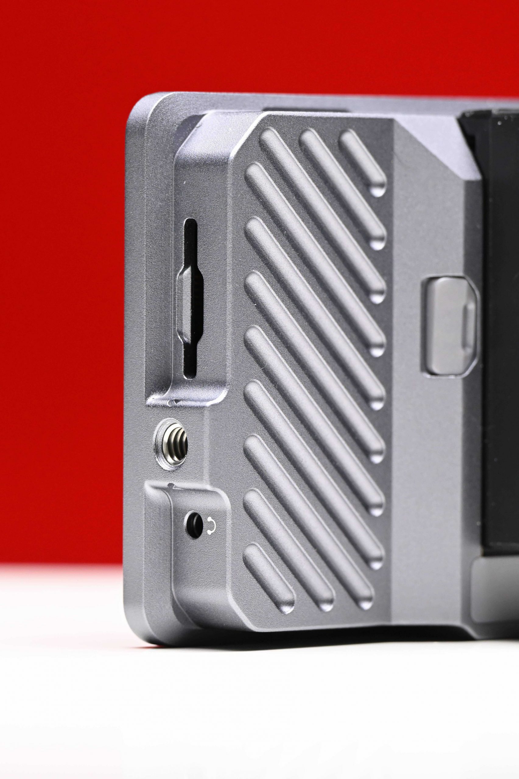 Shimbol M5 3255 - Newsshooter