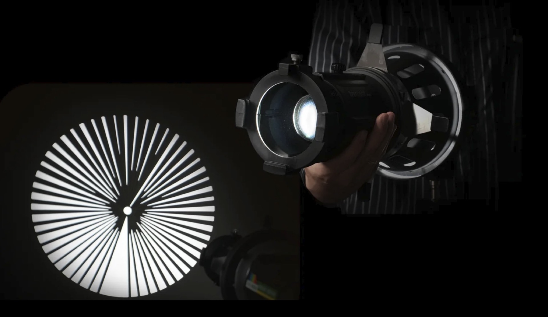 iFootage Anglerfish COB 40° Light Projector Announced - Newsshooter