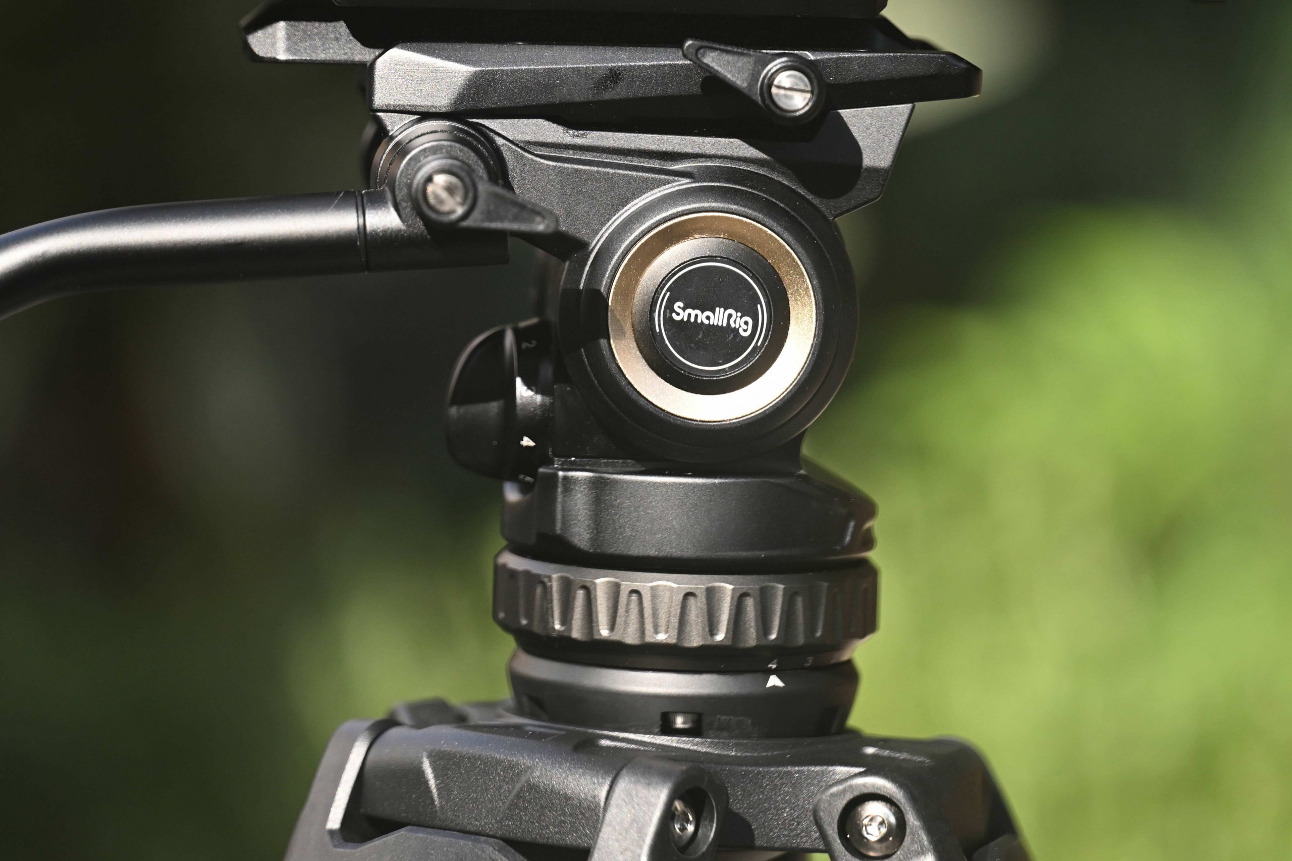 SmallRig PH8 Professional Fluid Head Tripod Kit 4144 - Newsshooter