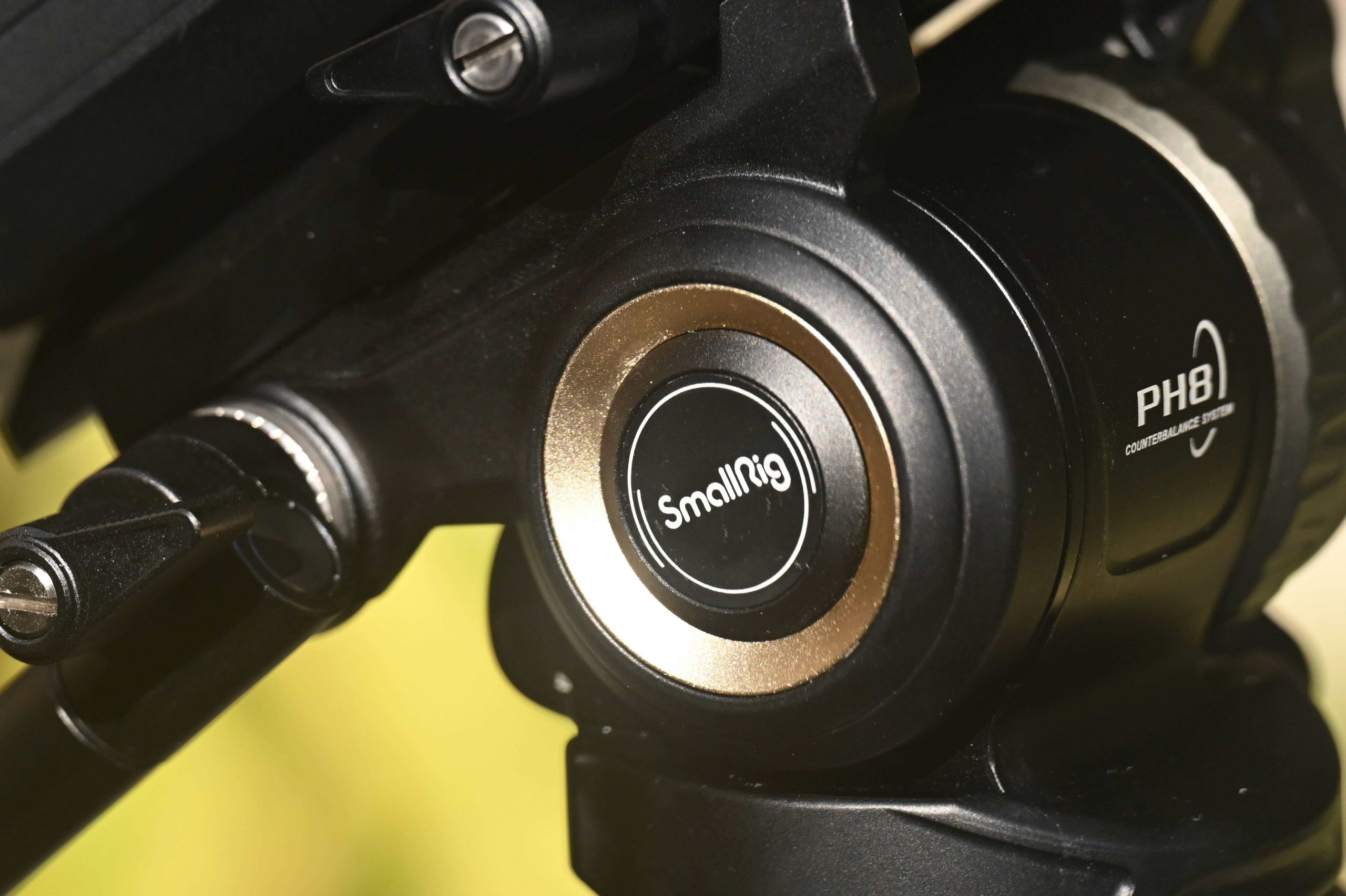 SmallRig PH8 Professional Fluid Head Tripod Kit 4221 - Newsshooter