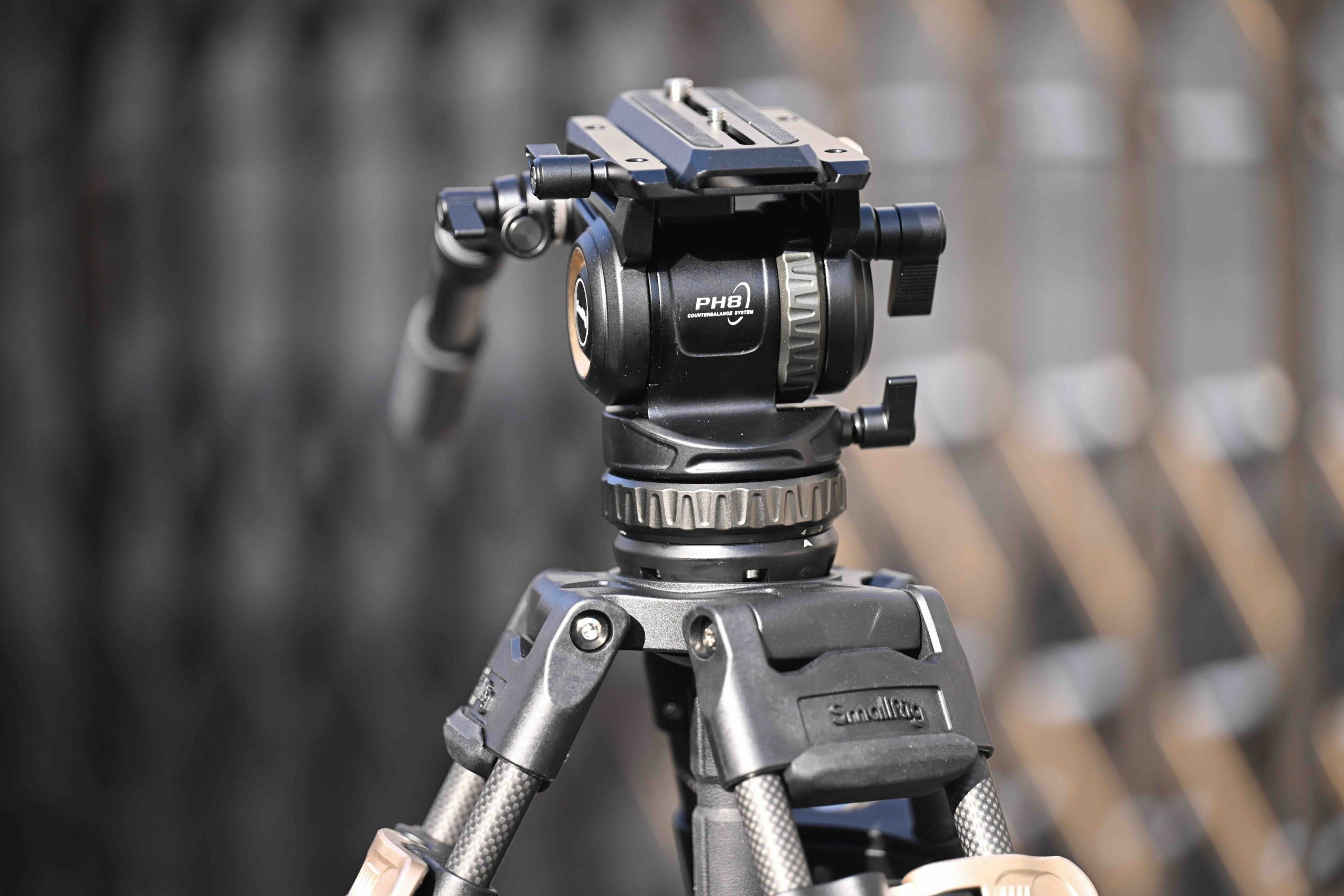 SmallRig PH8 Professional Fluid Head Tripod Kit 4345 - Newsshooter