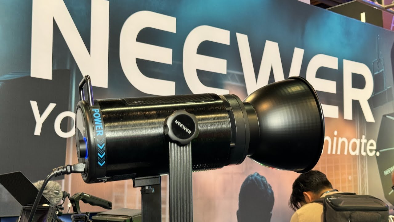 NEEWER CB200C 200W RGB LED Video Light First Look - Newsshooter