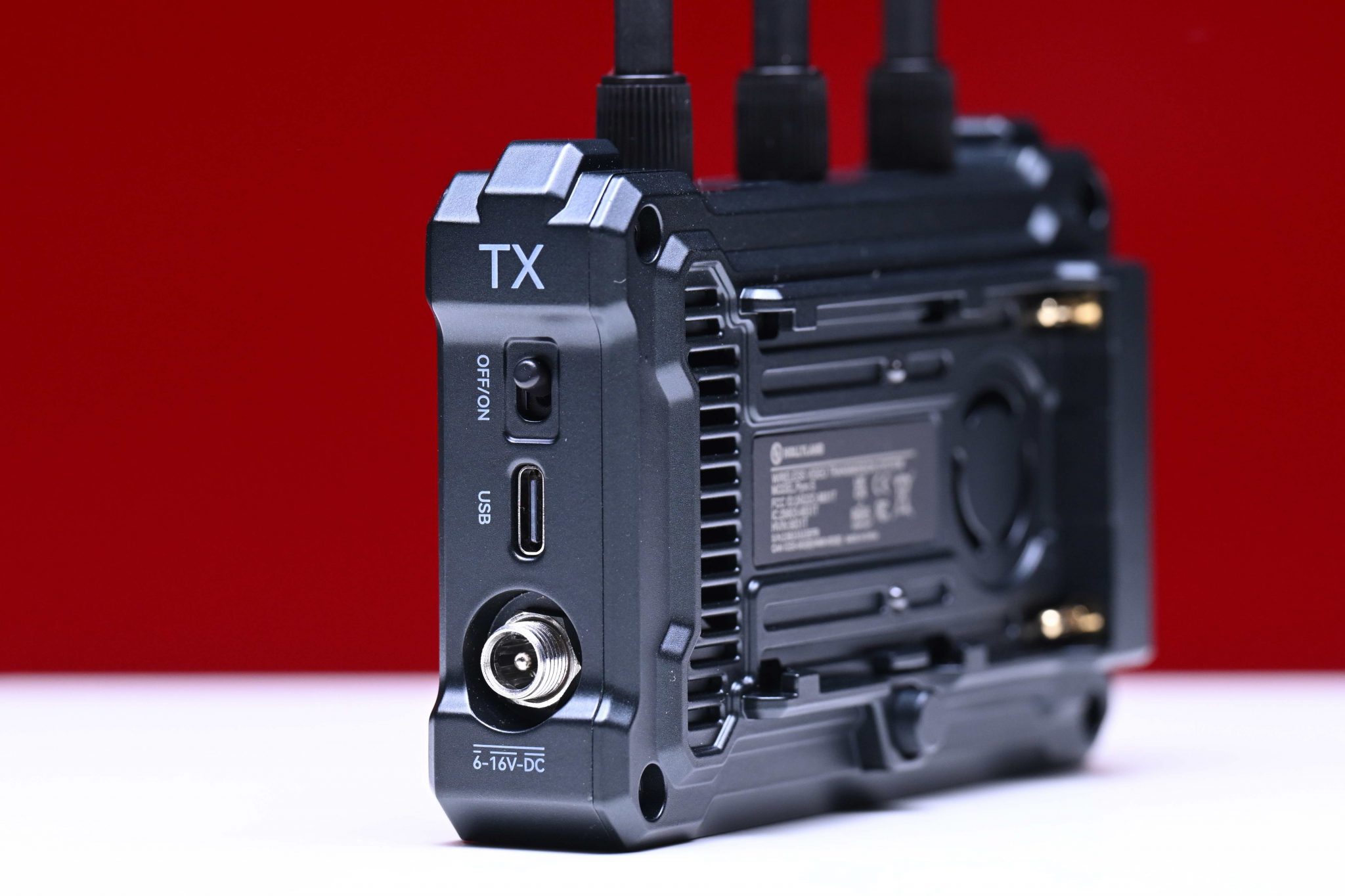 Hollyland Pyro S Wireless Video System Review - Newsshooter