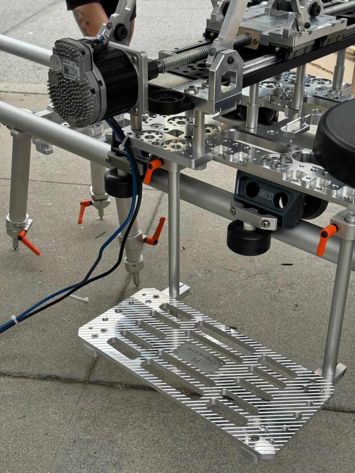 MYT Works Constellation Shooting Star & Verti-Lift - Newsshooter