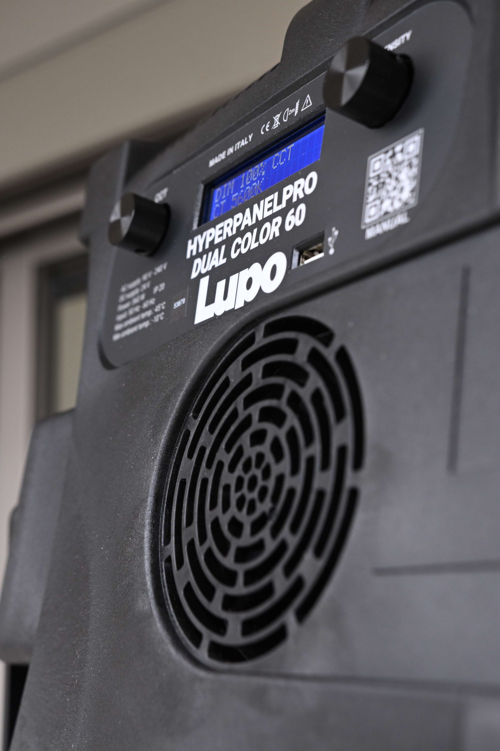 Lupo Hyperpanel 2x1 7227 - Newsshooter