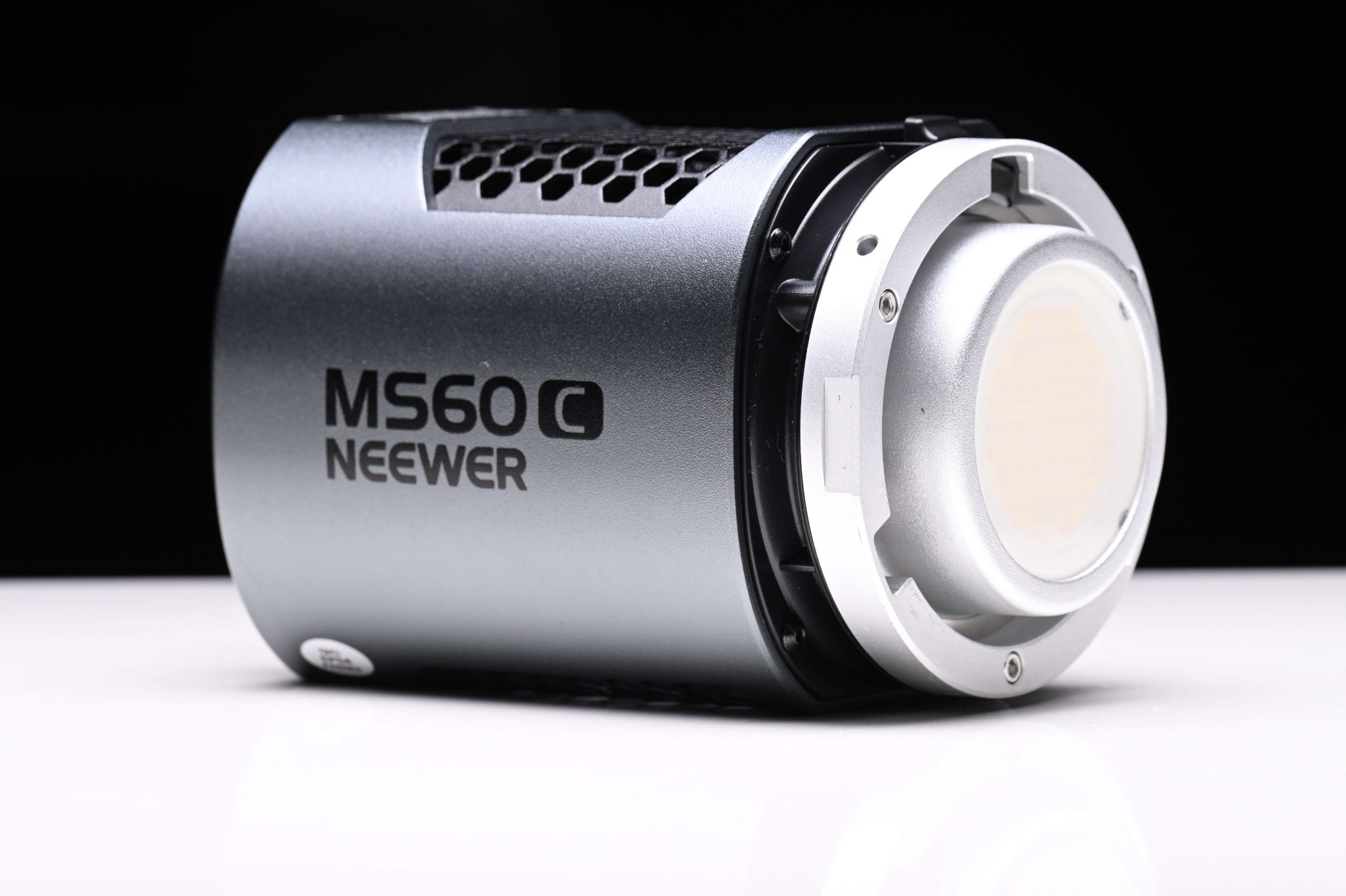 NEEWER MS60C 65W RGBWW LED Video Light Review - Newsshooter
