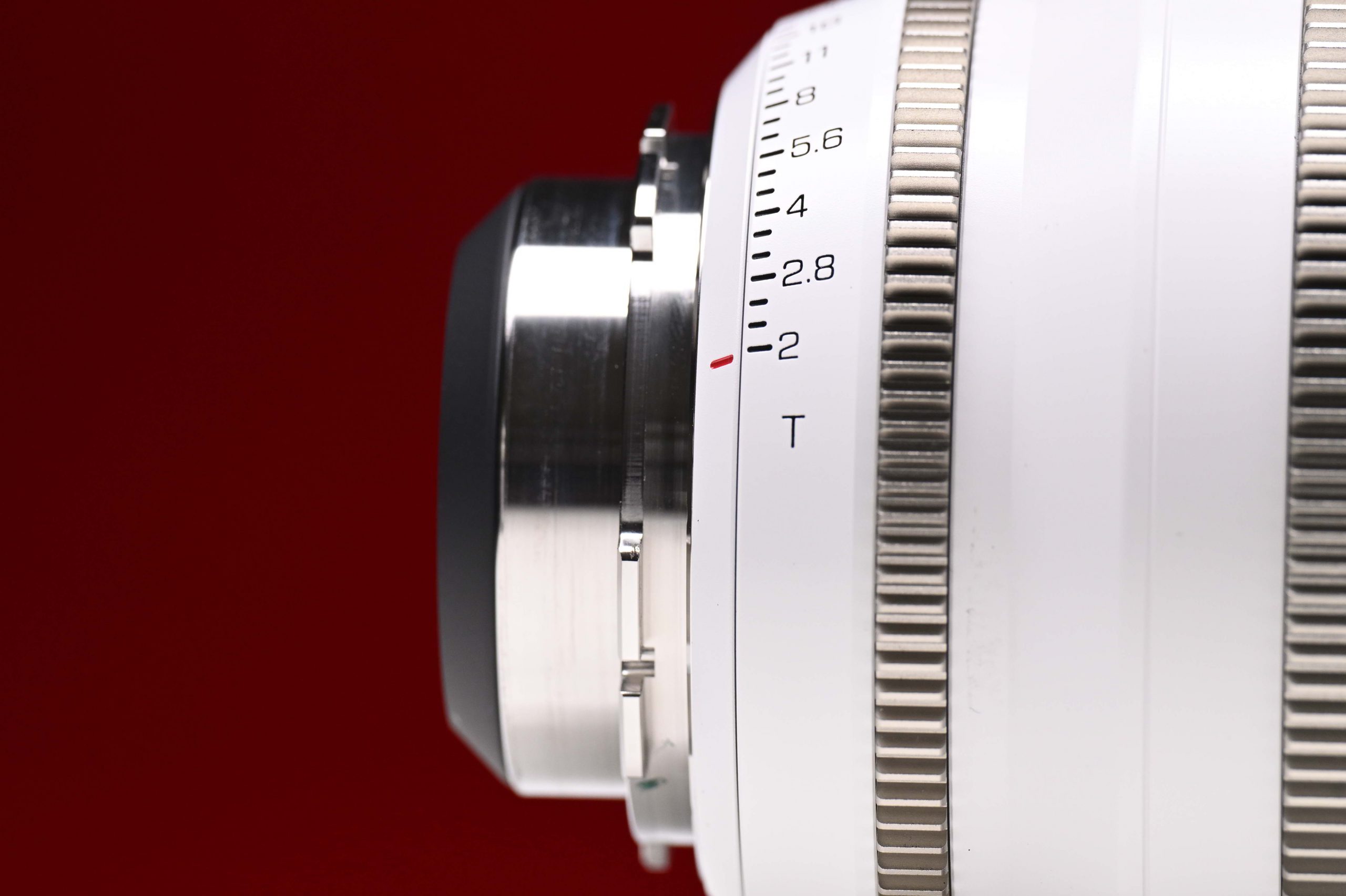 VILTROX Epic 6901 - Newsshooter